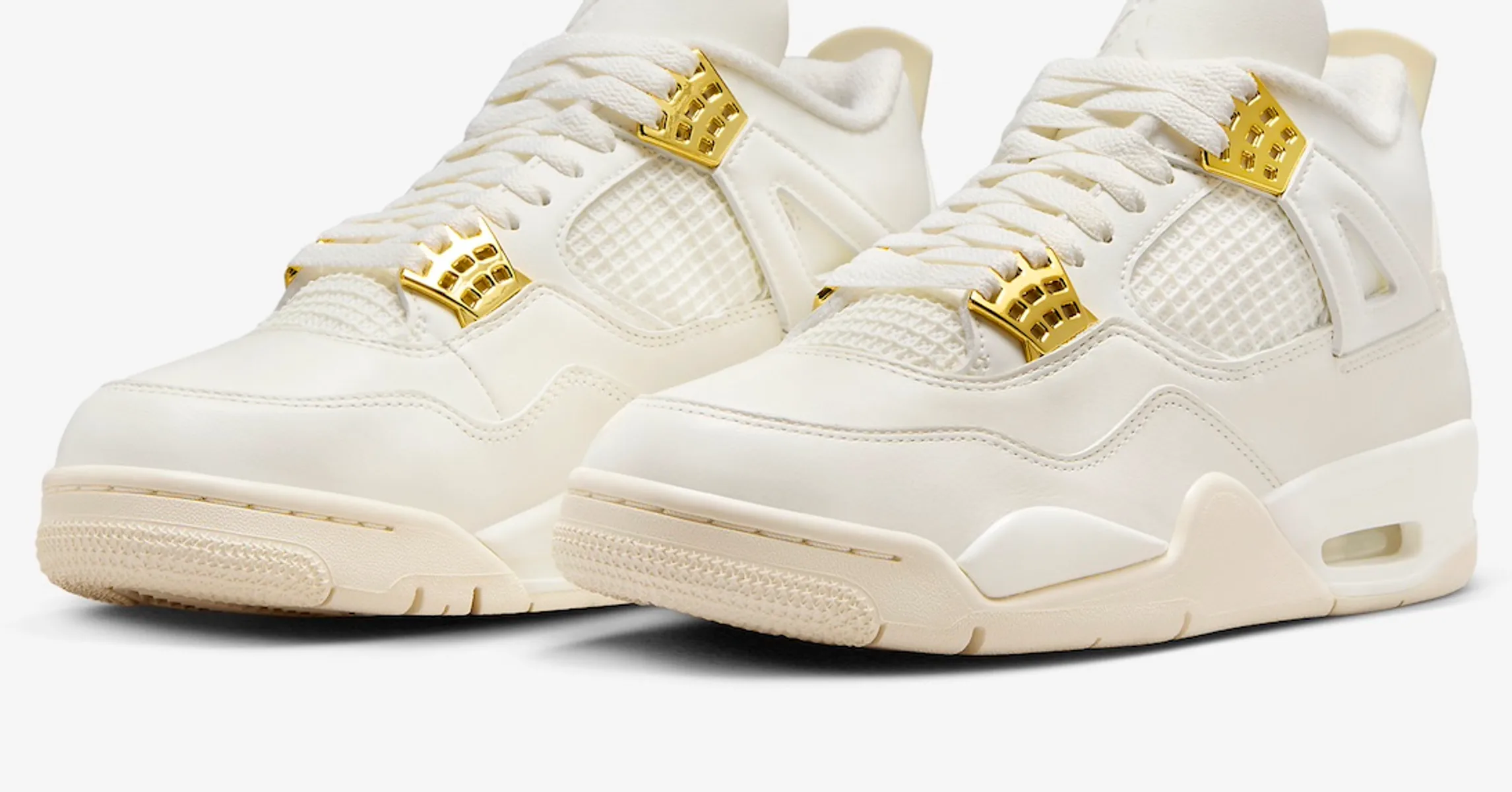 Air Jordan 4 “Metallic Gold” Releasing Earlier Than Expected
