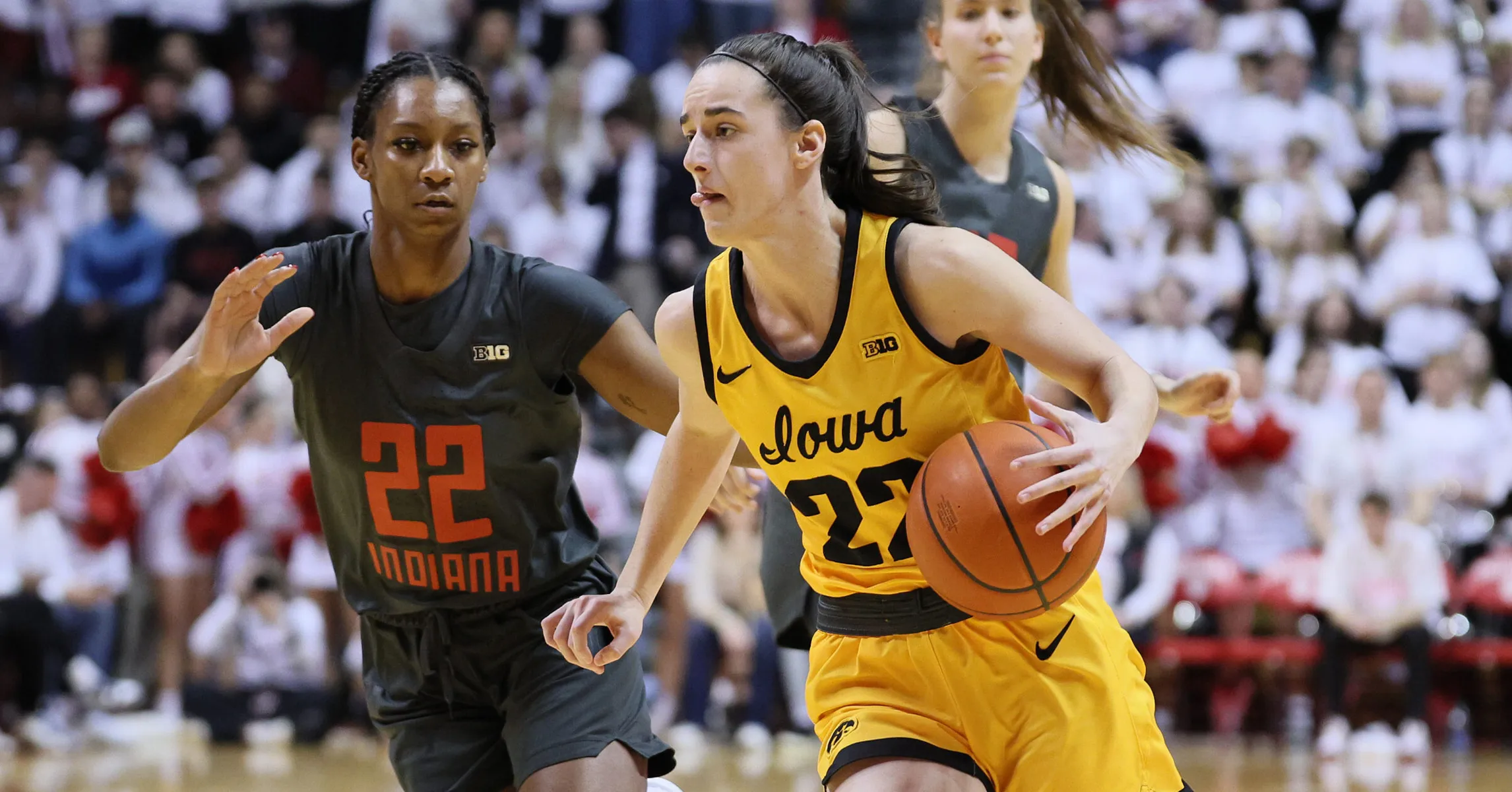 Caitlin Clark Declares For WNBA Draft