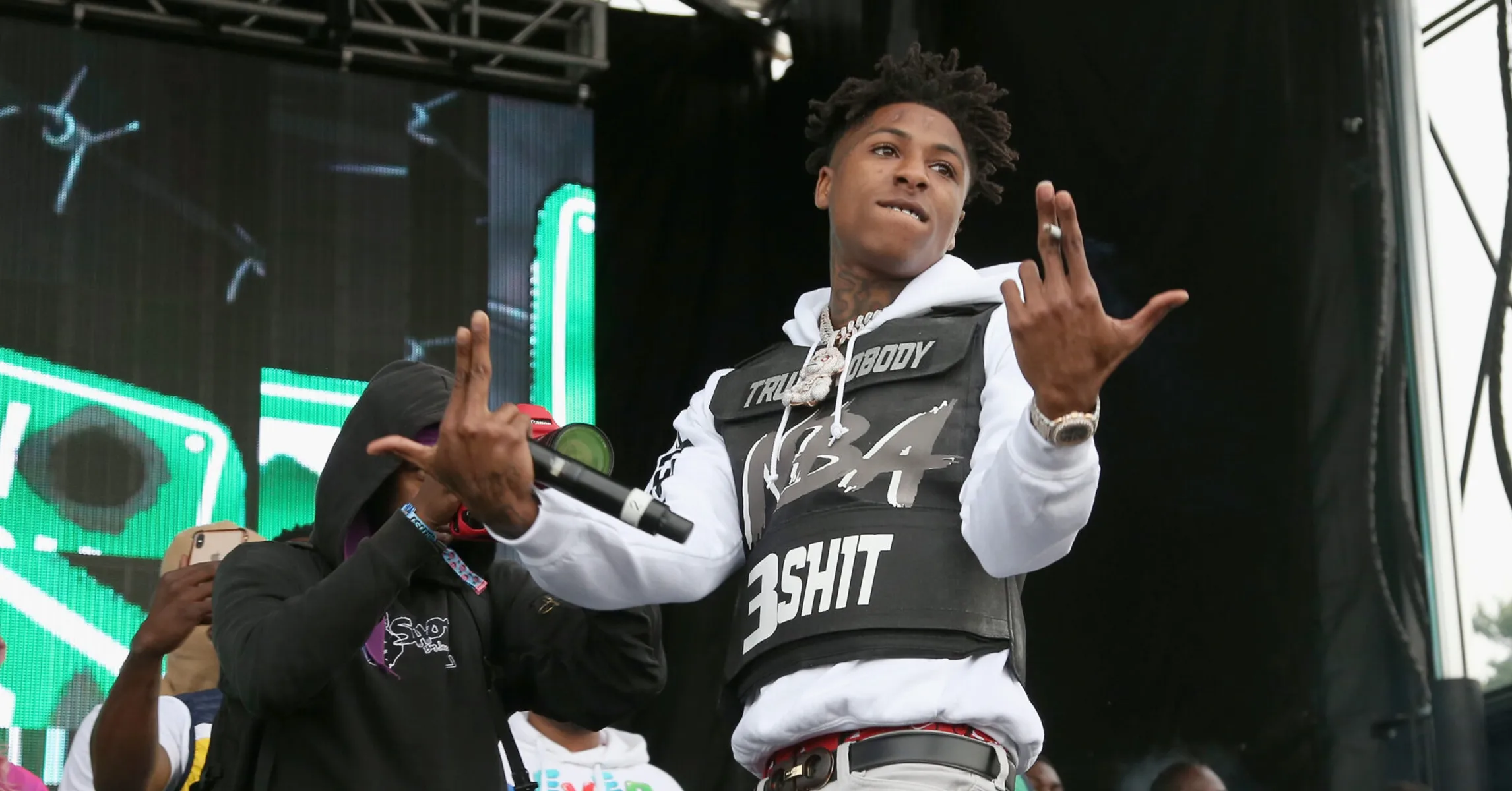 NBA YoungBoy Holds Hands With Male Fan, Viral Photo Reactions Pour In