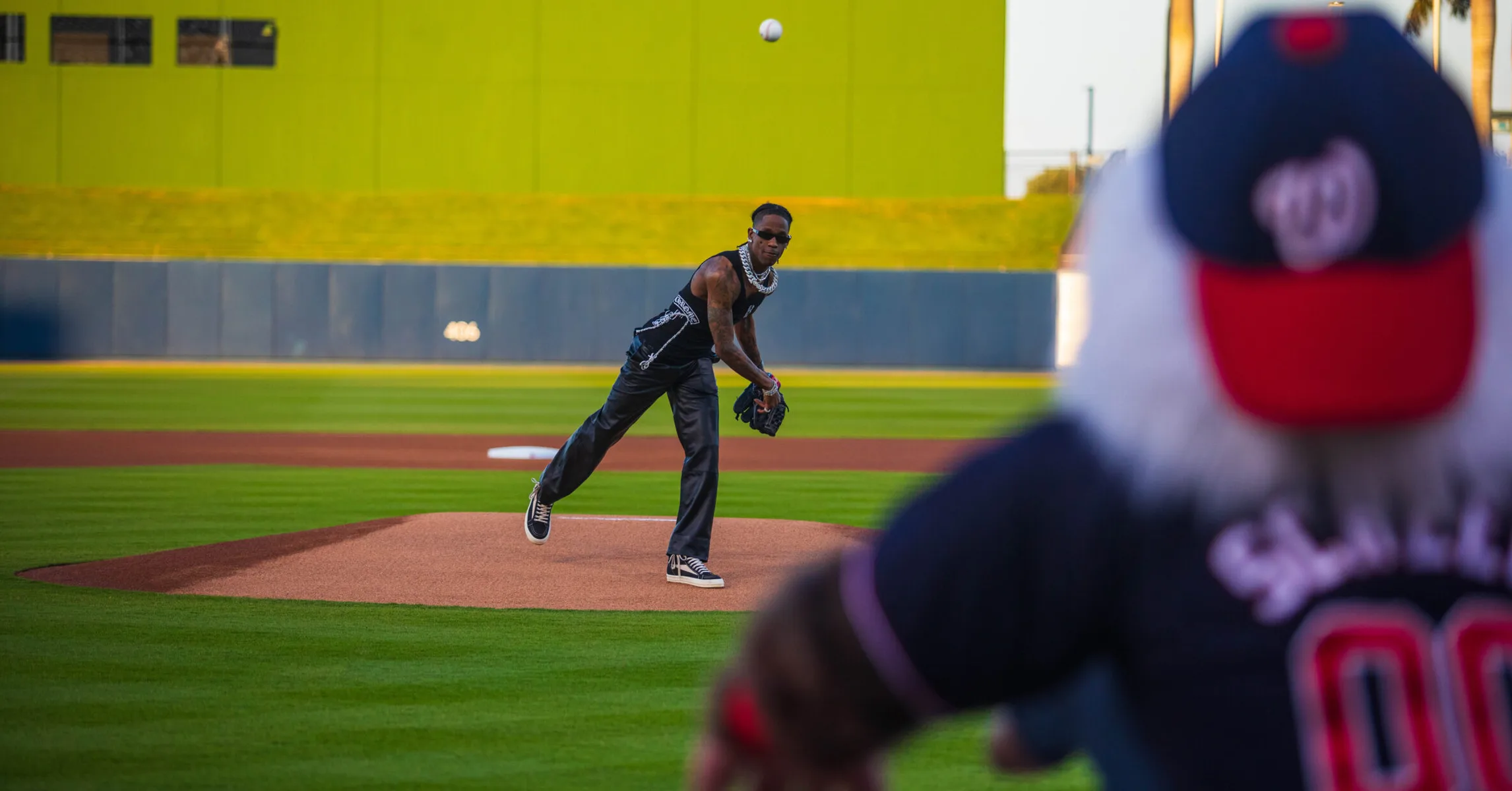 Travis Scott Throws The First Pitch At His New Cacti Park Baseball Stadium