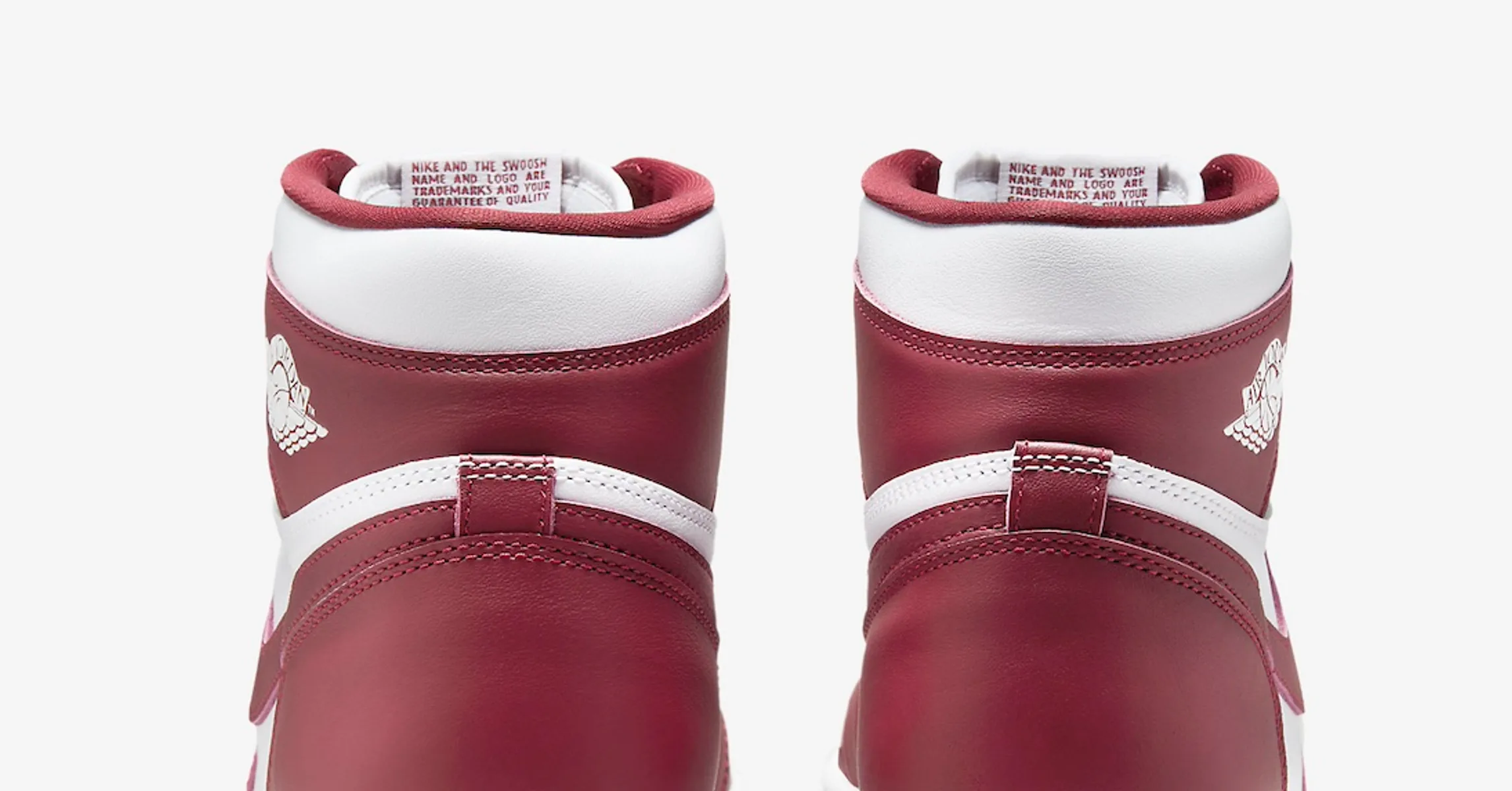 Air Jordan 1 High OG “Team Red” Official Photos Revealed