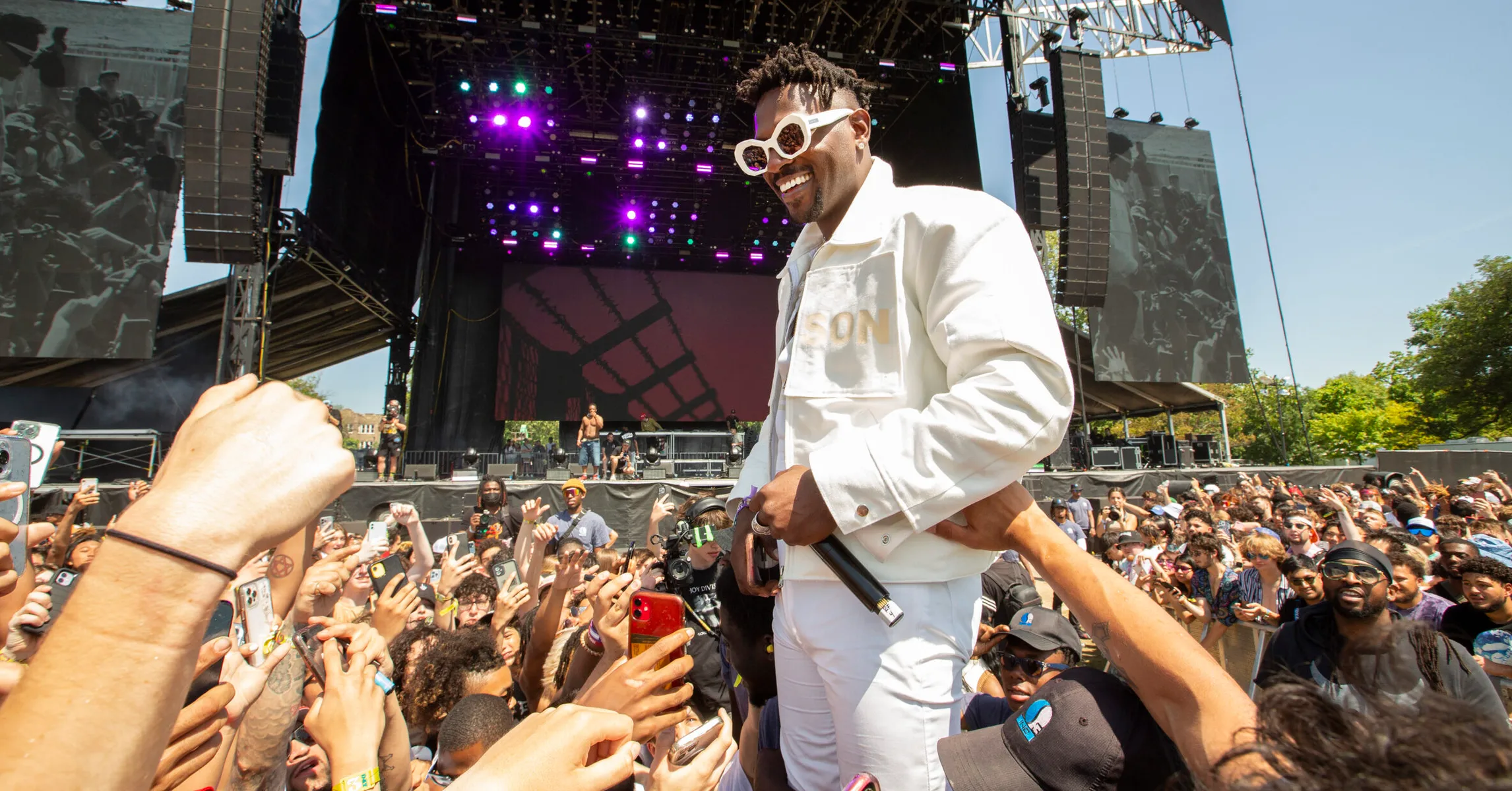 Antonio Brown Teases Kanye West Remix Of "Put That Sh*t On"