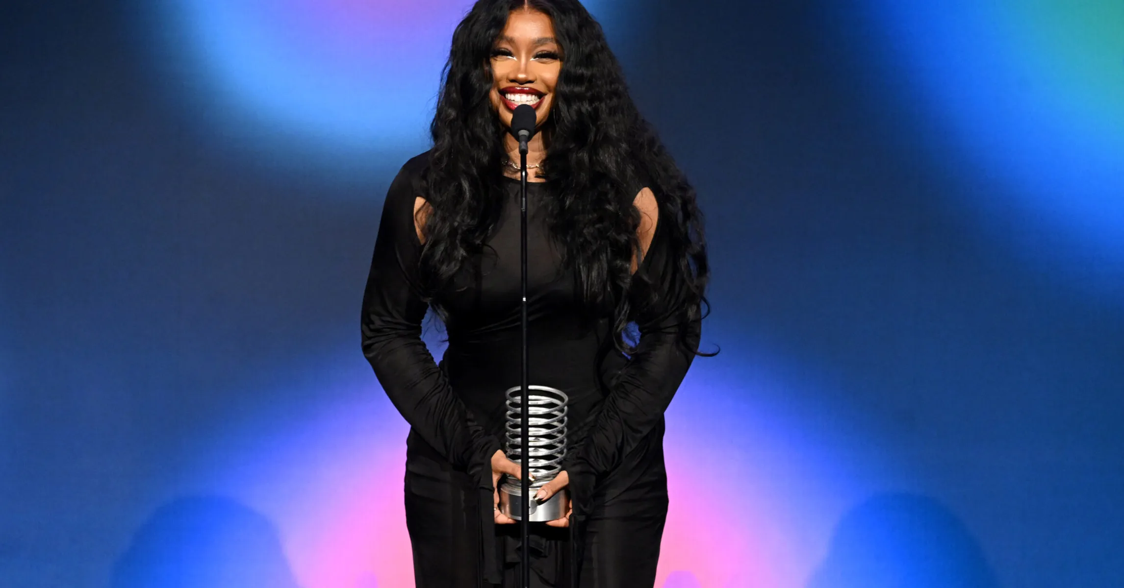 SZA Leaves Fans In Awe By Twerking Up A Storm To Sexyy Red