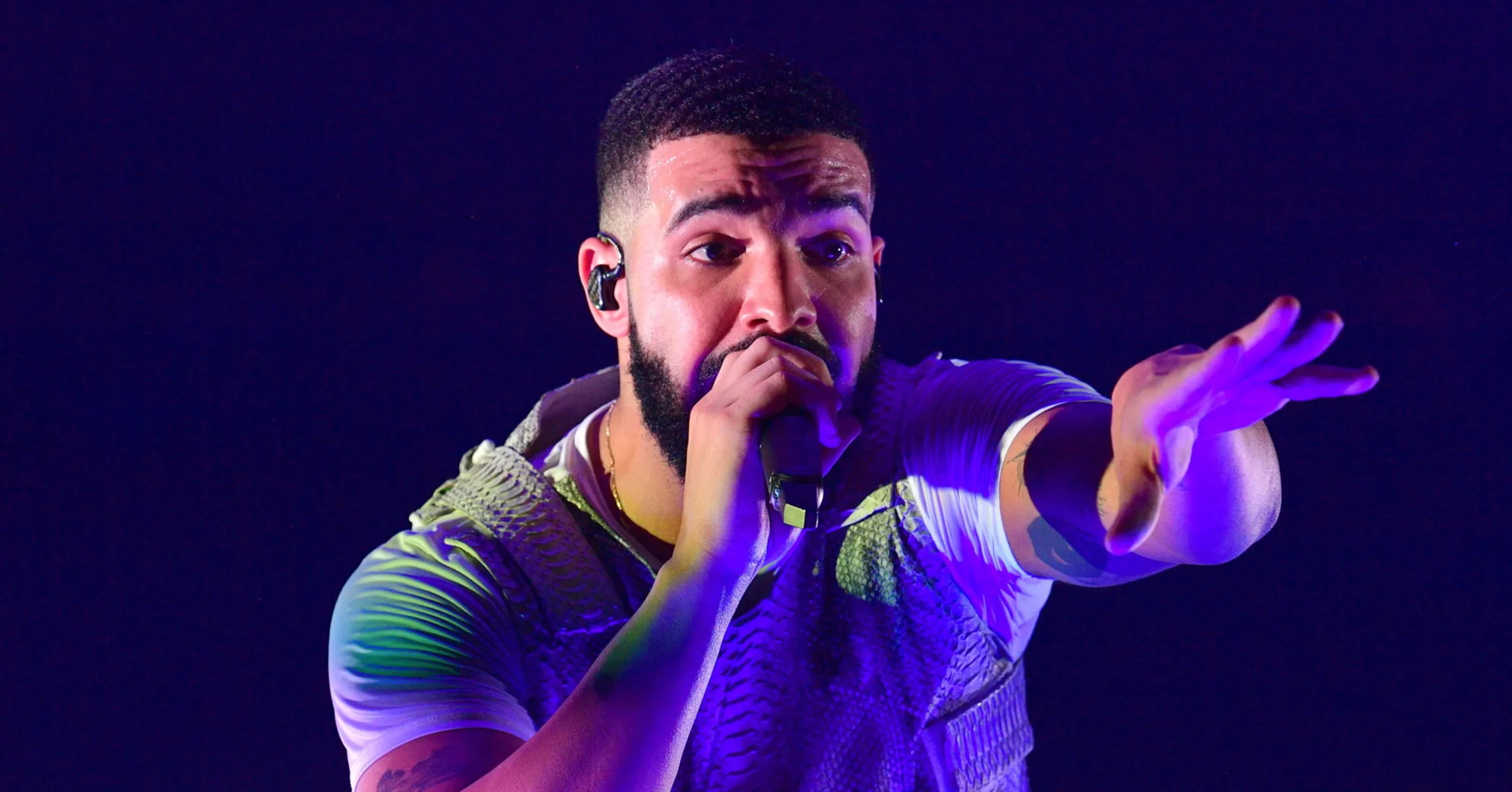 Drake Shares Vybz Kartel Shirt In The Studio, Fans Think He's Teasing A ...