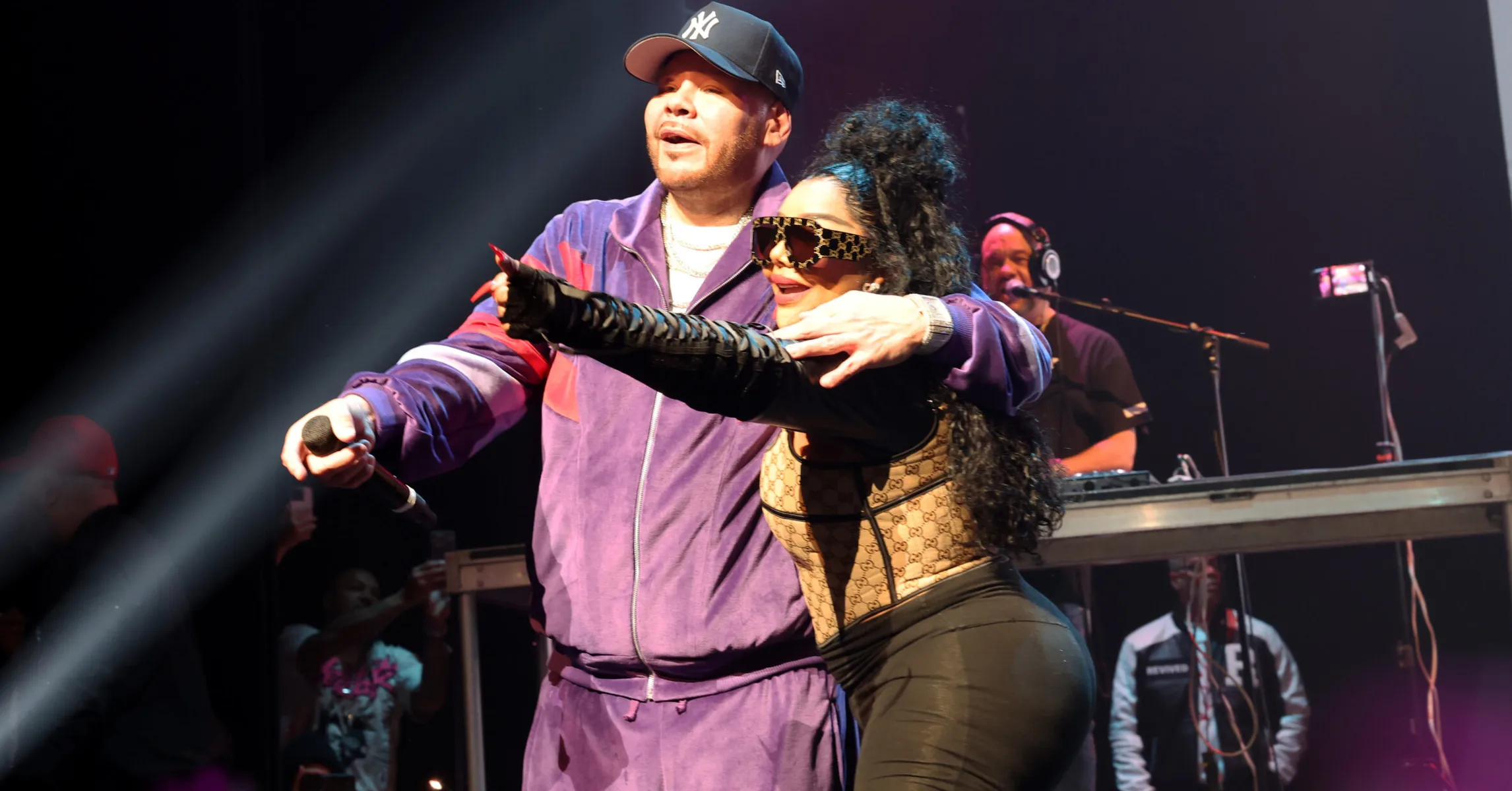 Fat Joe & Lil Kim Perform At The Apollo, Rap Diva Brings Out Signature ...