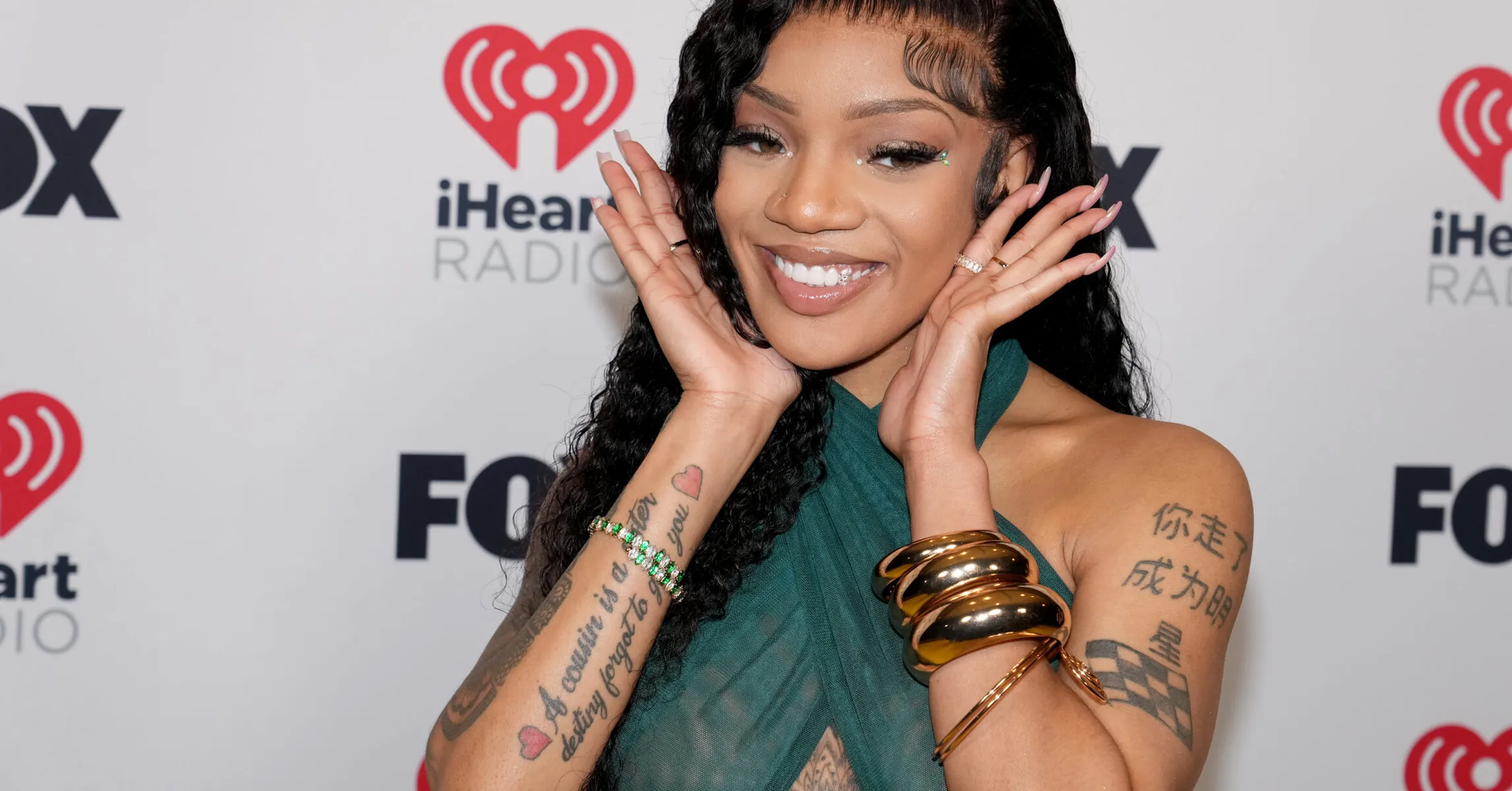 GloRilla Gets Emotional On The Tamron Hall Show After Father Expresses ...