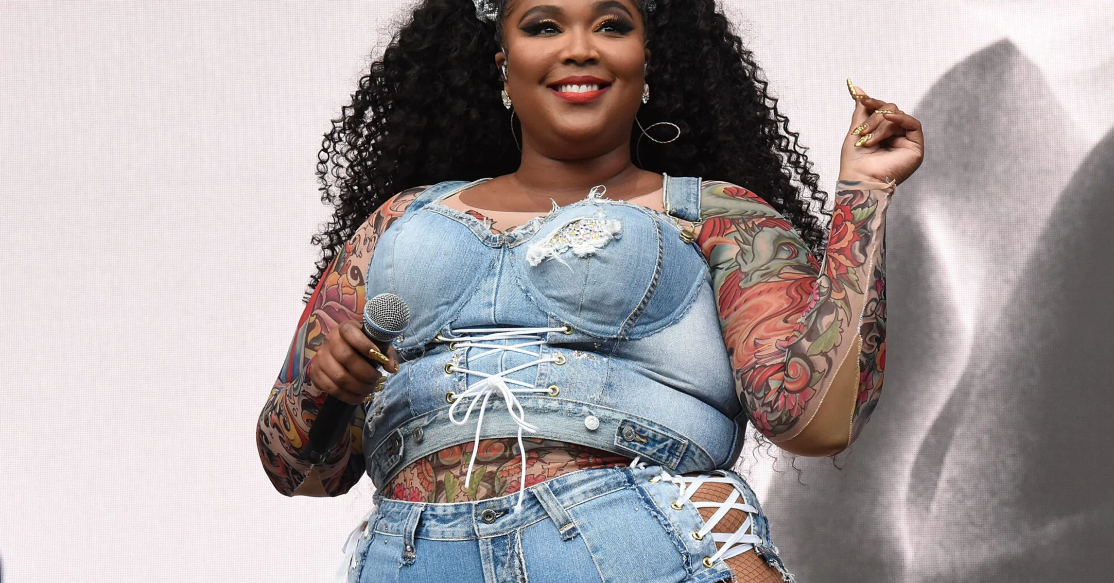 Lizzo’s Summer Body Tips Are Unconventional, But You Might Still Love Them