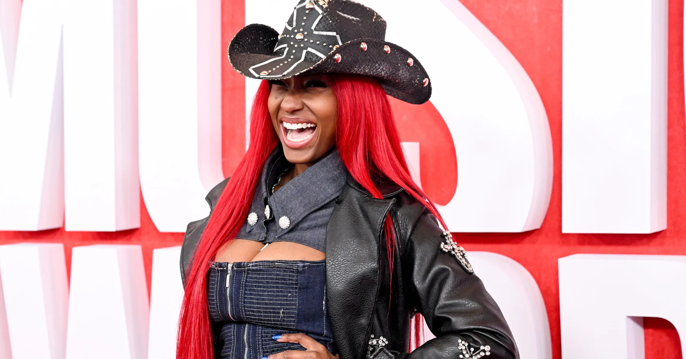 Who Is Reyna Roberts? The Self-Proclaimed "Princess Of Outlaw Country ...