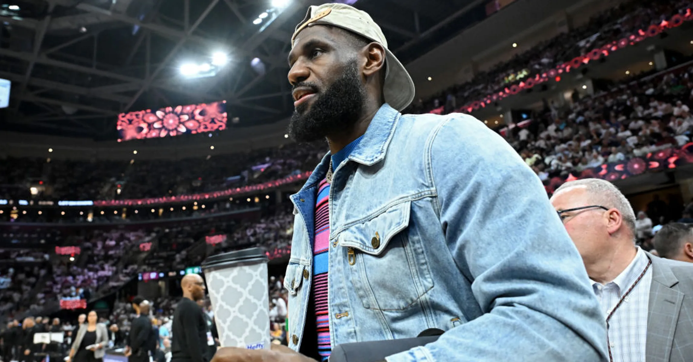 LeBron James Shocks Fans After Perfectly Lip-Syncing Gunna's "One Of Wun"