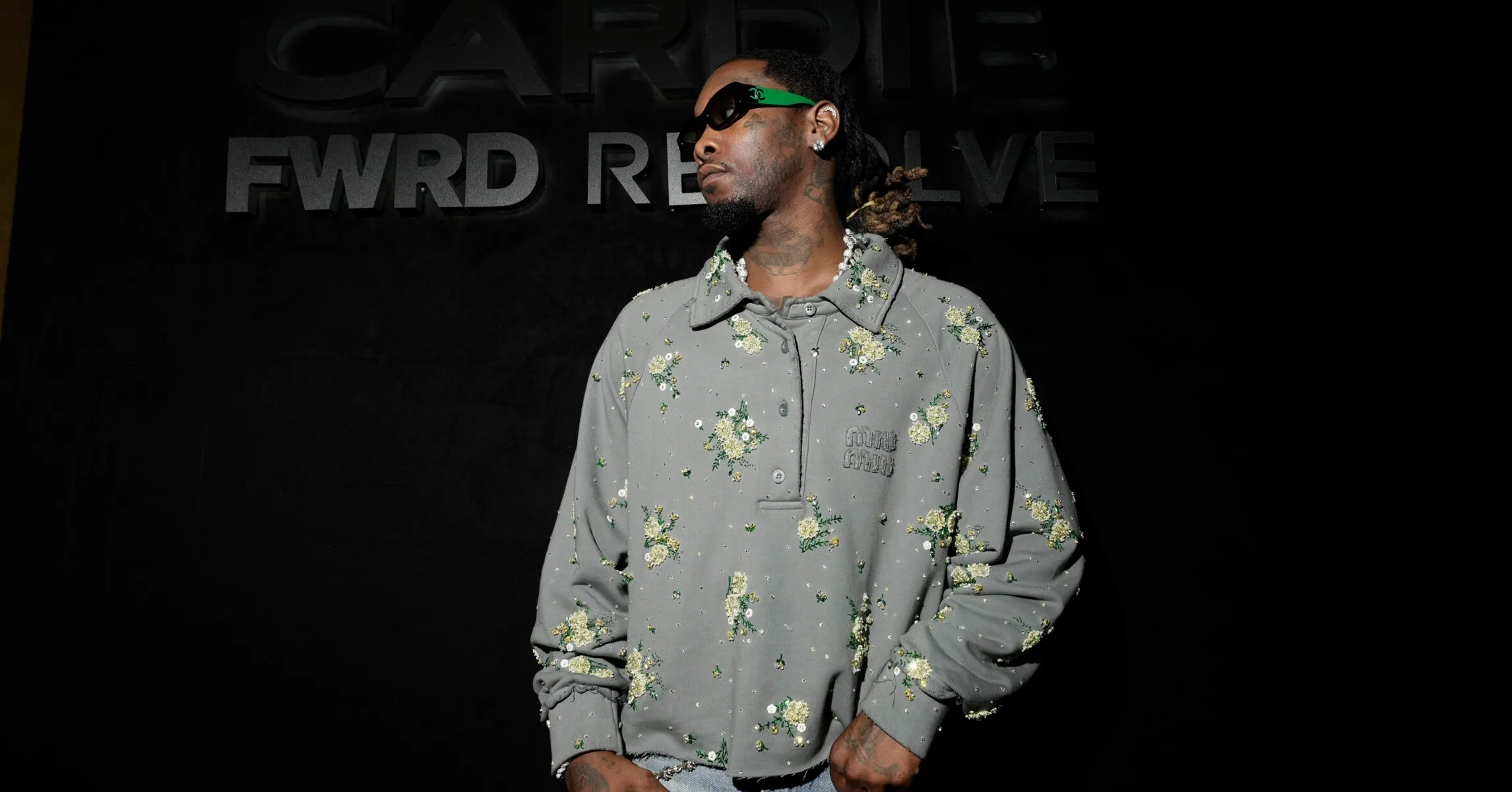 Offset's Photo With A Fan Goes Viral For Hilarious Reasons