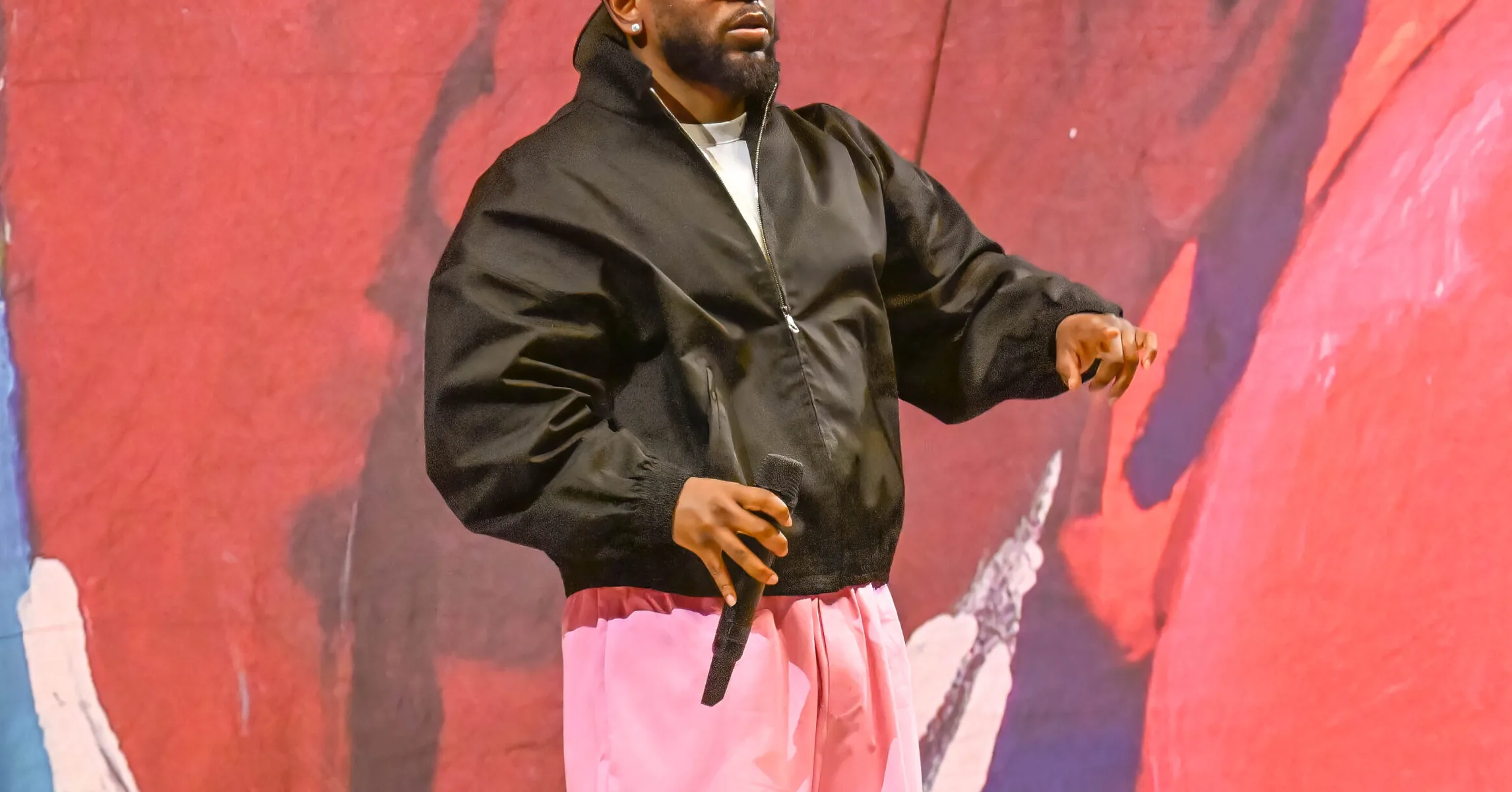 Kendrick Lamar Keeps His No. 2 Spot On The Billboard Hot 100 With "Not ...