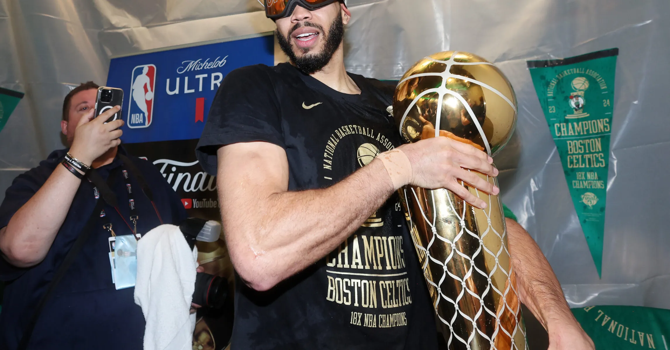 Jayson Tatum Attempts To Recreate Iconic Kobe Bryant Championship Photo ...