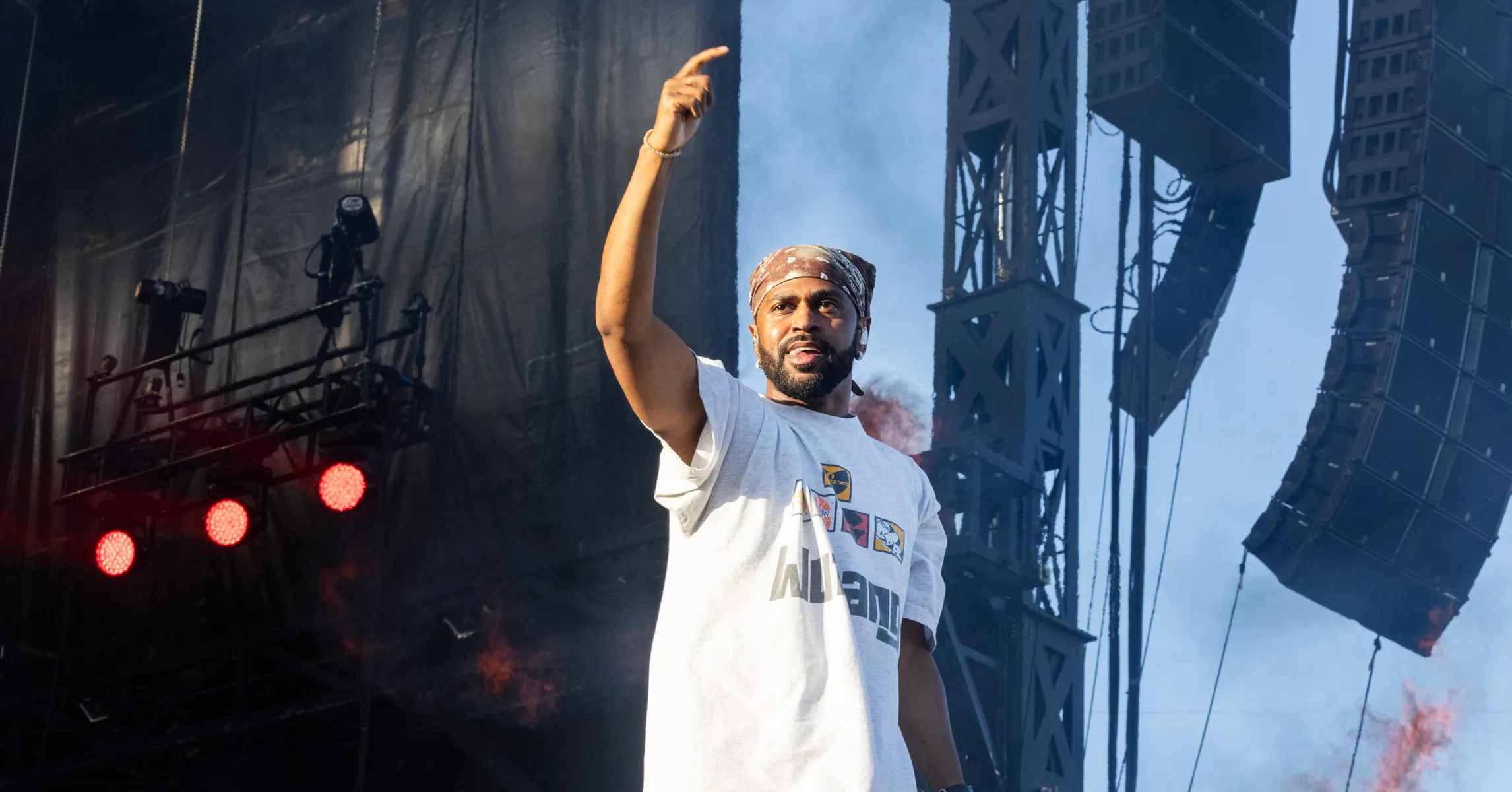 Big Sean Recreates Iconic LeBron James Meme Amid Kendrick Lamar Beef Rumors