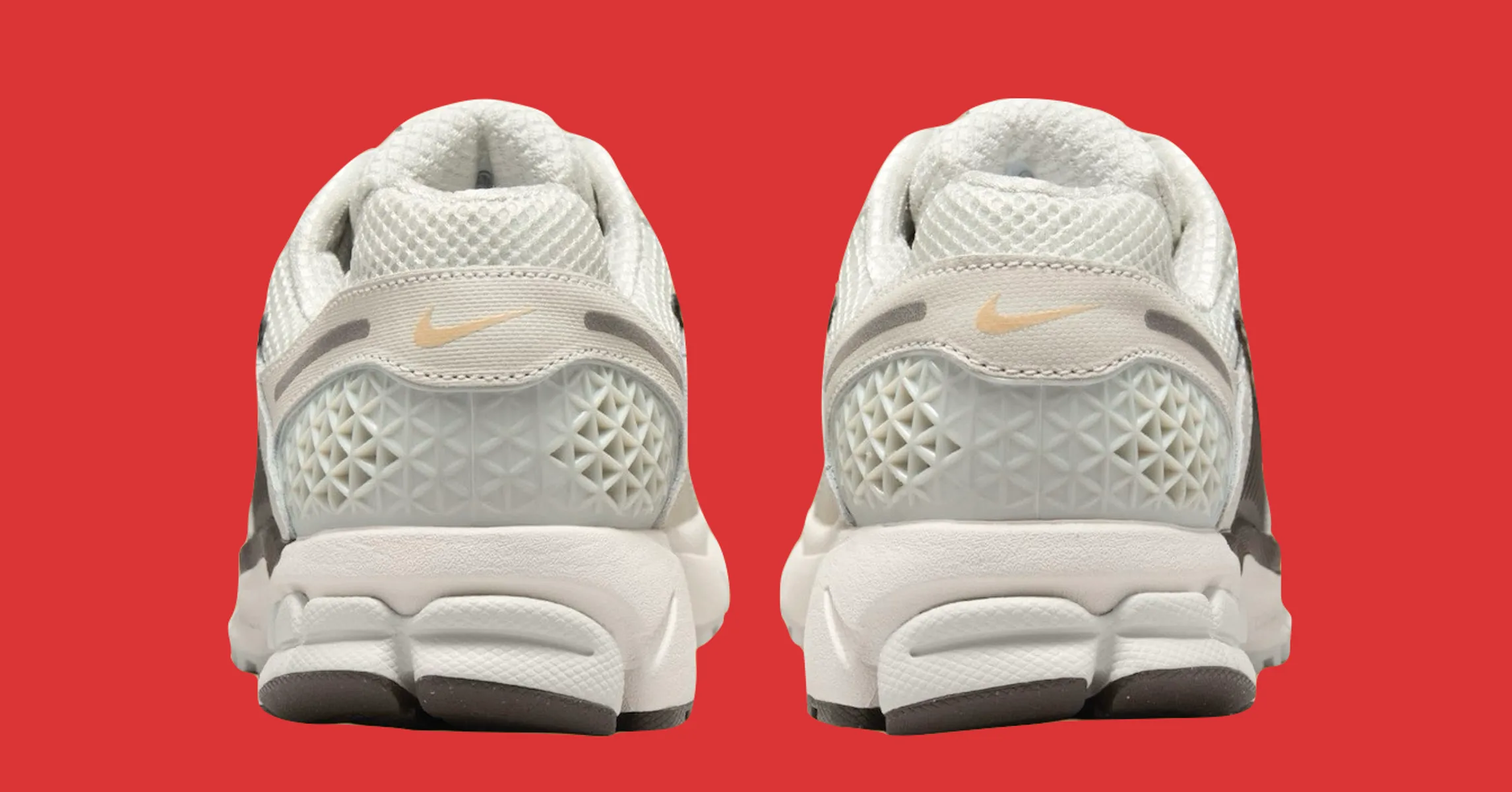Nike Zoom Vomero 5 “Light Bone/Ironstone” Officially Revealed