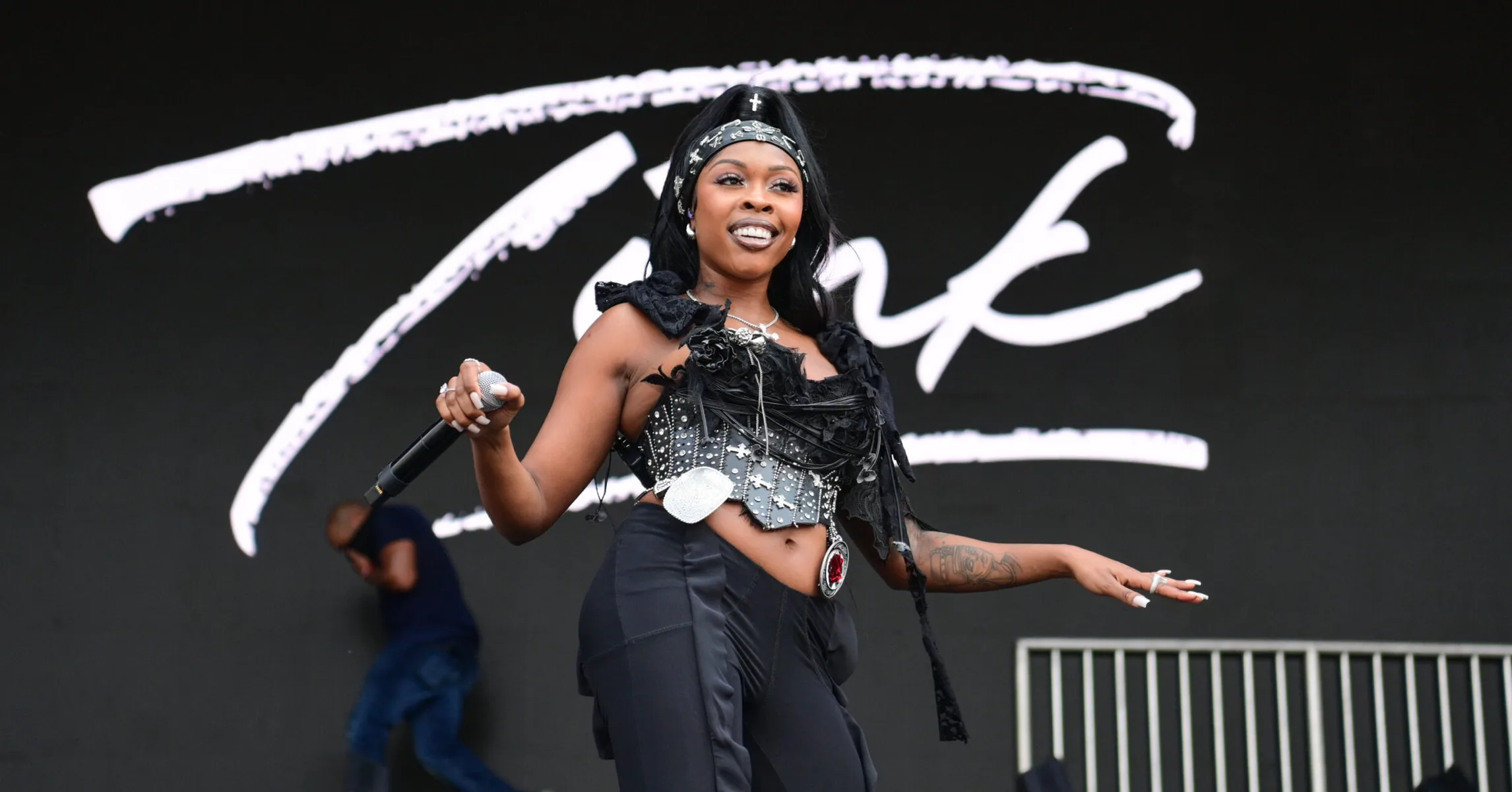 Tink & Zacari Chill Us Out On Our New "R&B Season" Playlist Update: Stream