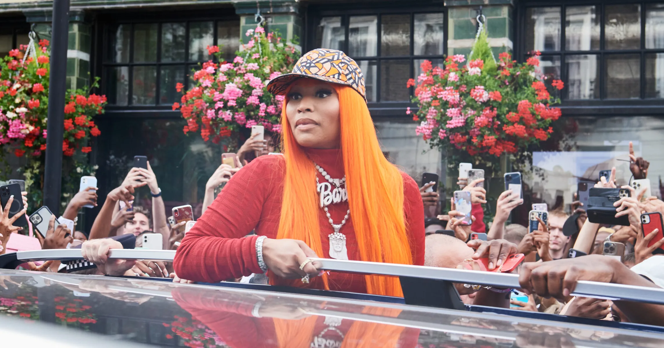 Akbar V Offers To Defend Nicki Minaj In Court Amid Former Barbz's ...