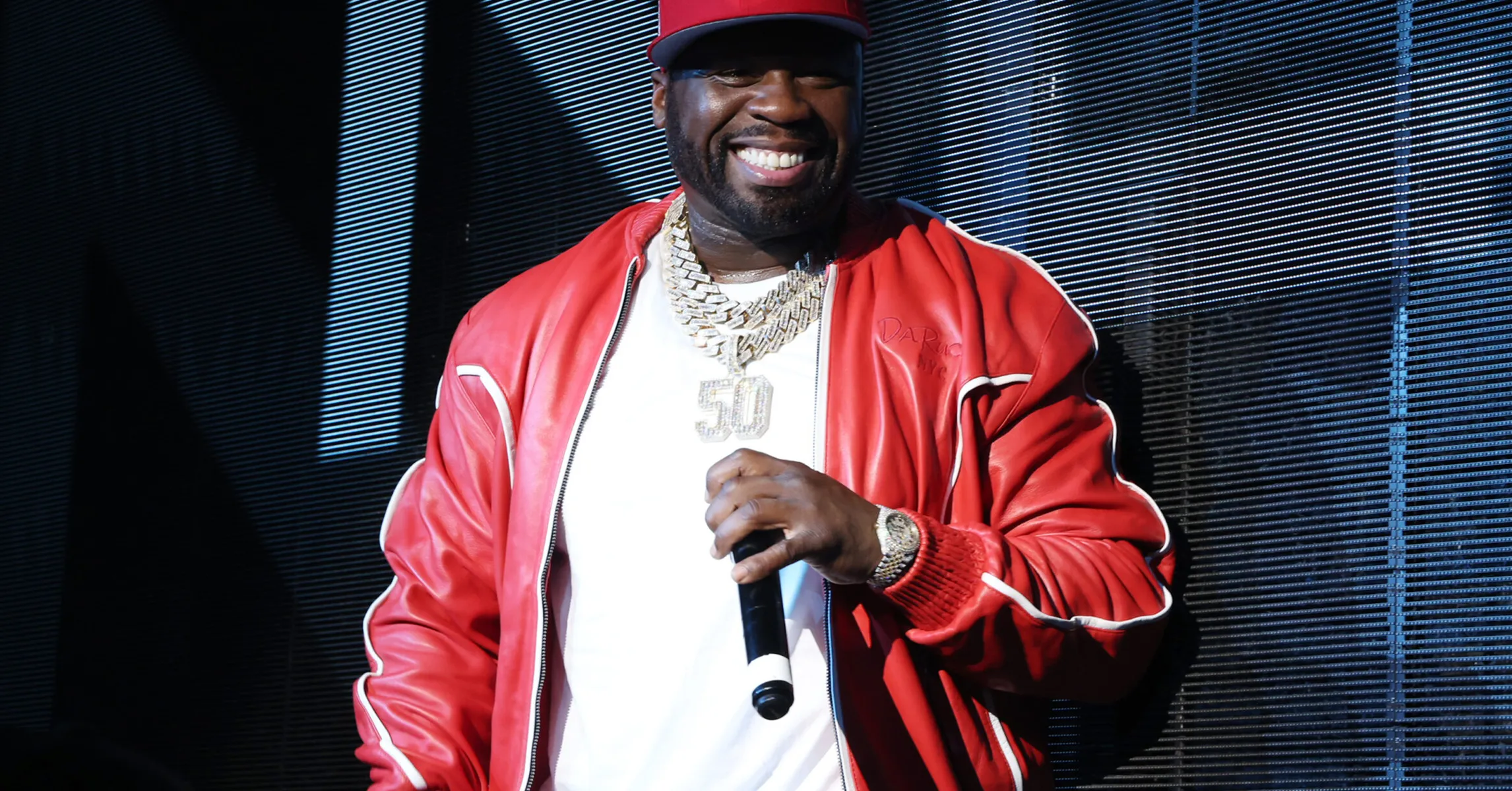50 Cent Performs Surprise Set In Front Of Emily Ratajkowski & More For ...