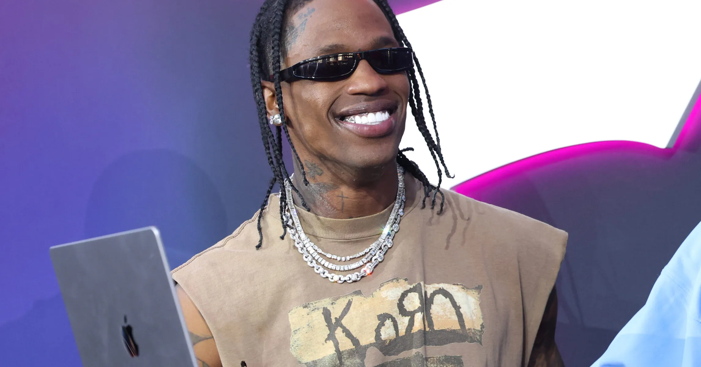 Travis Scott Officially Gets "DAYS BEFORE RODEO" To Billboard No. 1 ...
