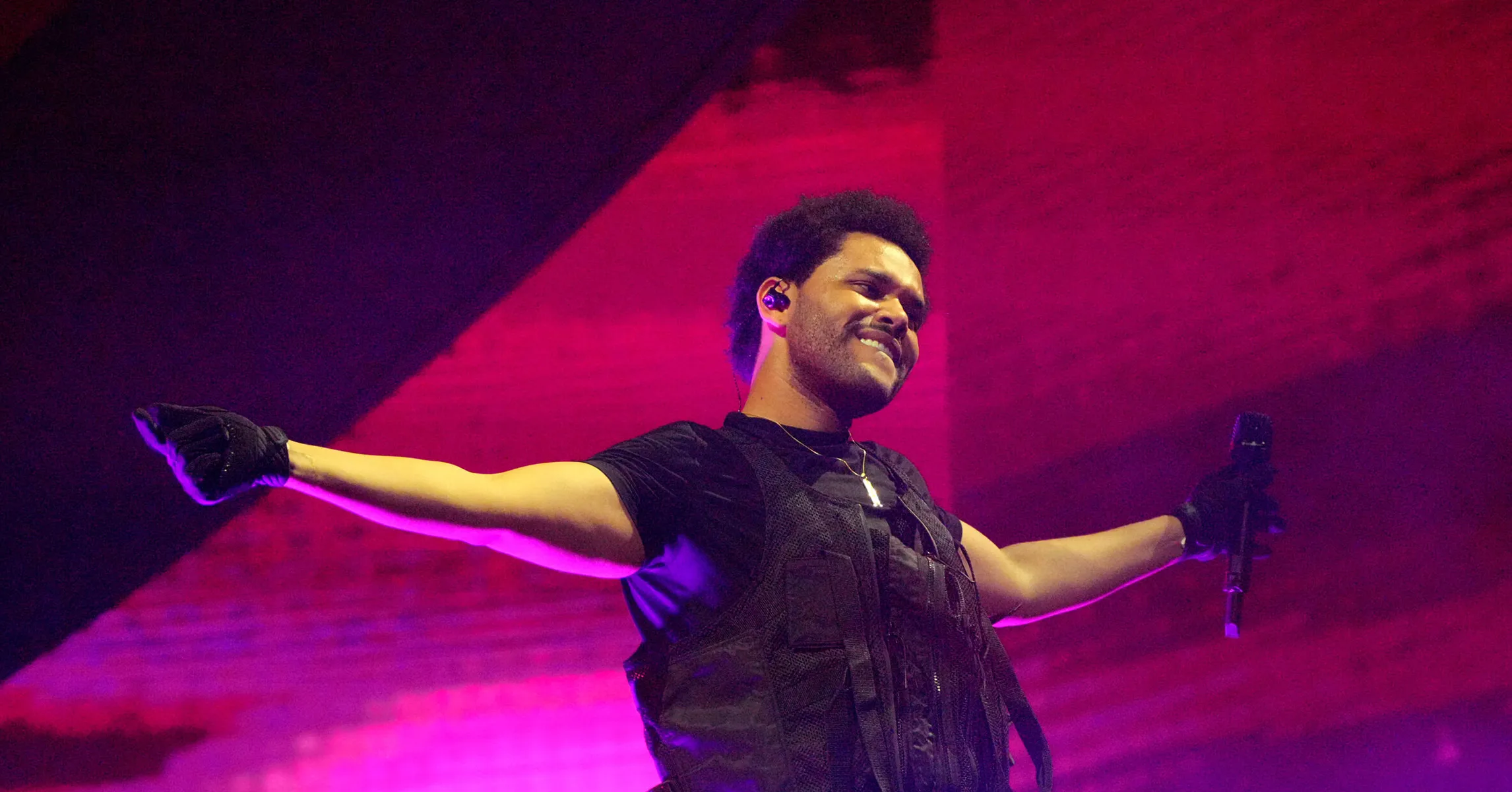 The Weeknd Makes His Grand Return On Our New "R&B Season" Playlist ...