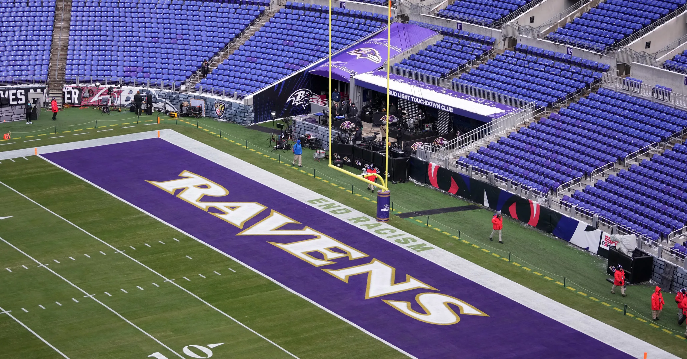 Nike Air Diamond Turf Features New "Ravens" Colorway