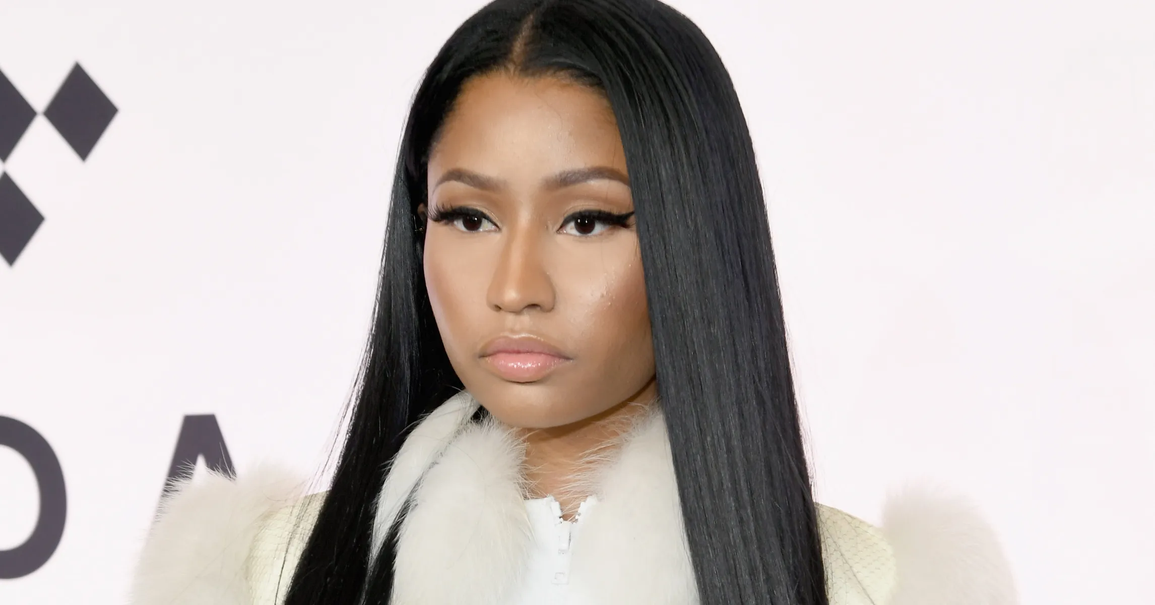 Nicki Minaj Announces "Only" Single With Drake, Lil Wayne & Chris Brown
