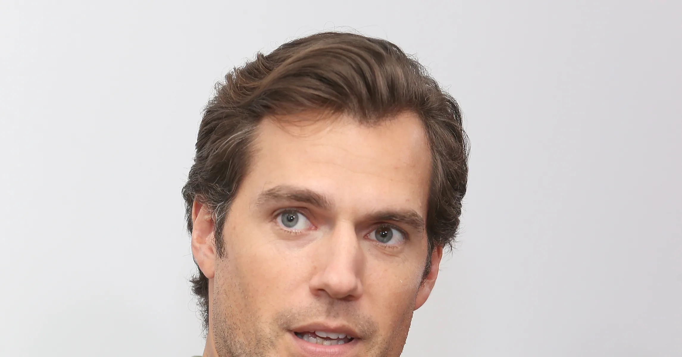 Henry Cavill Poses As Aquaman In Water With A Fork