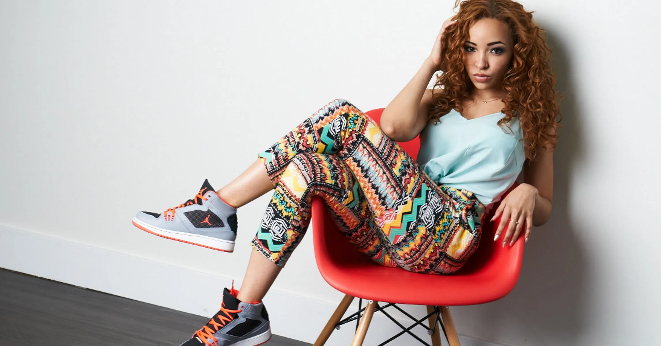 Tinashe Reveals "Aquarius" Artwork & Tracklist [Update: New Artwork And ...