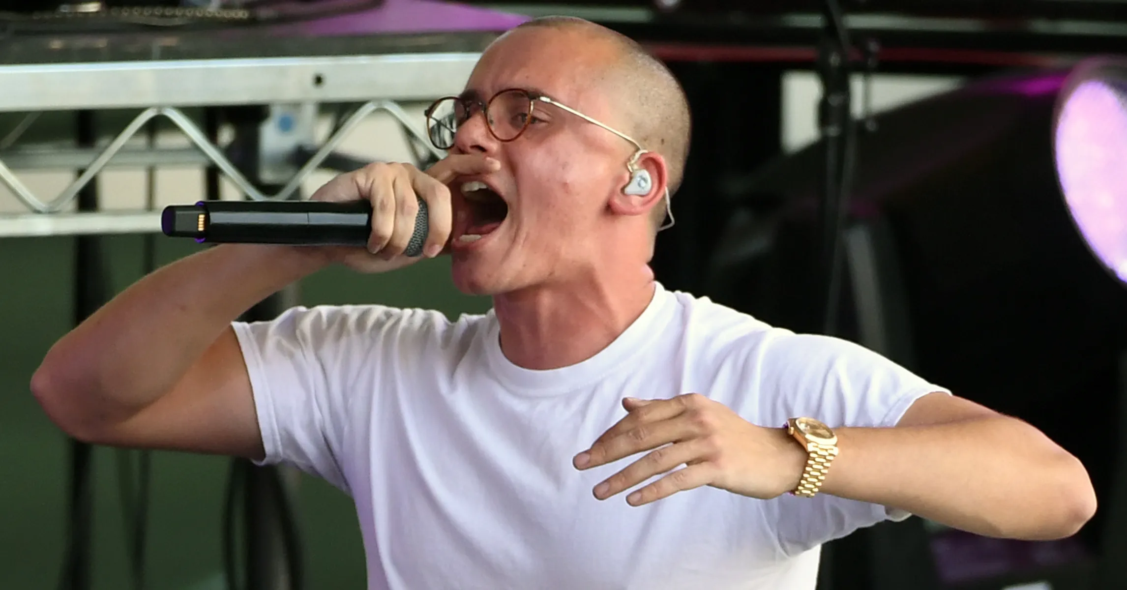 Logic Compares Photos From "Last Year" & Now To Show Crazy Muscle Gains