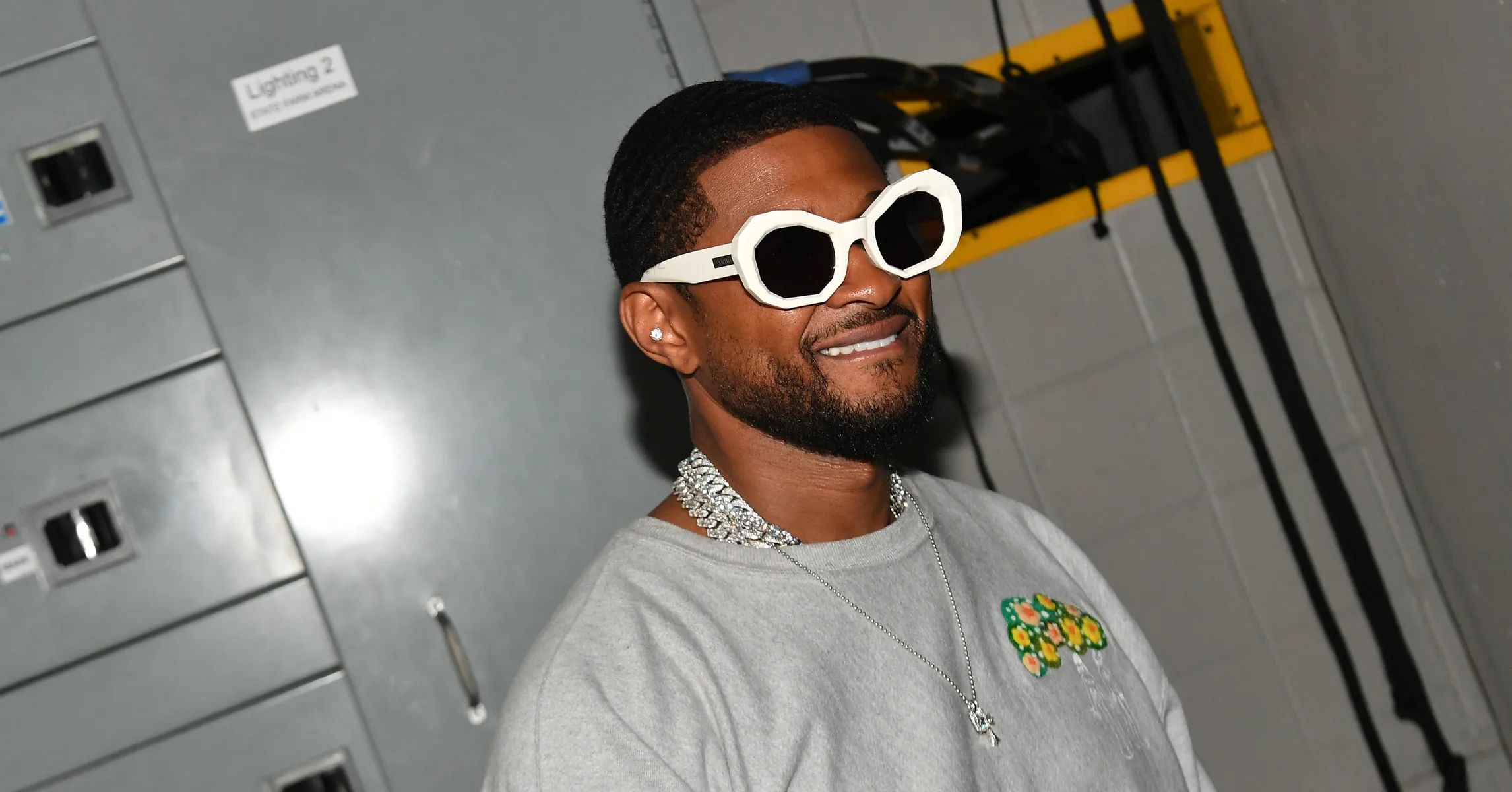 Usher Memed By Twitter After Tiny Desk Performance