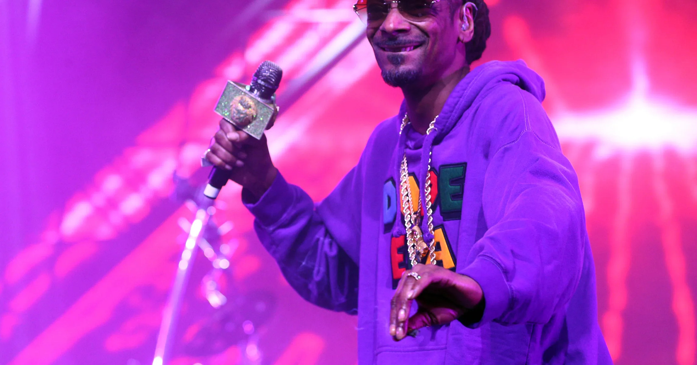 Snoop Dogg Recalls Meeting Madonna While 2Pac Brought Him Weed To "SNL"