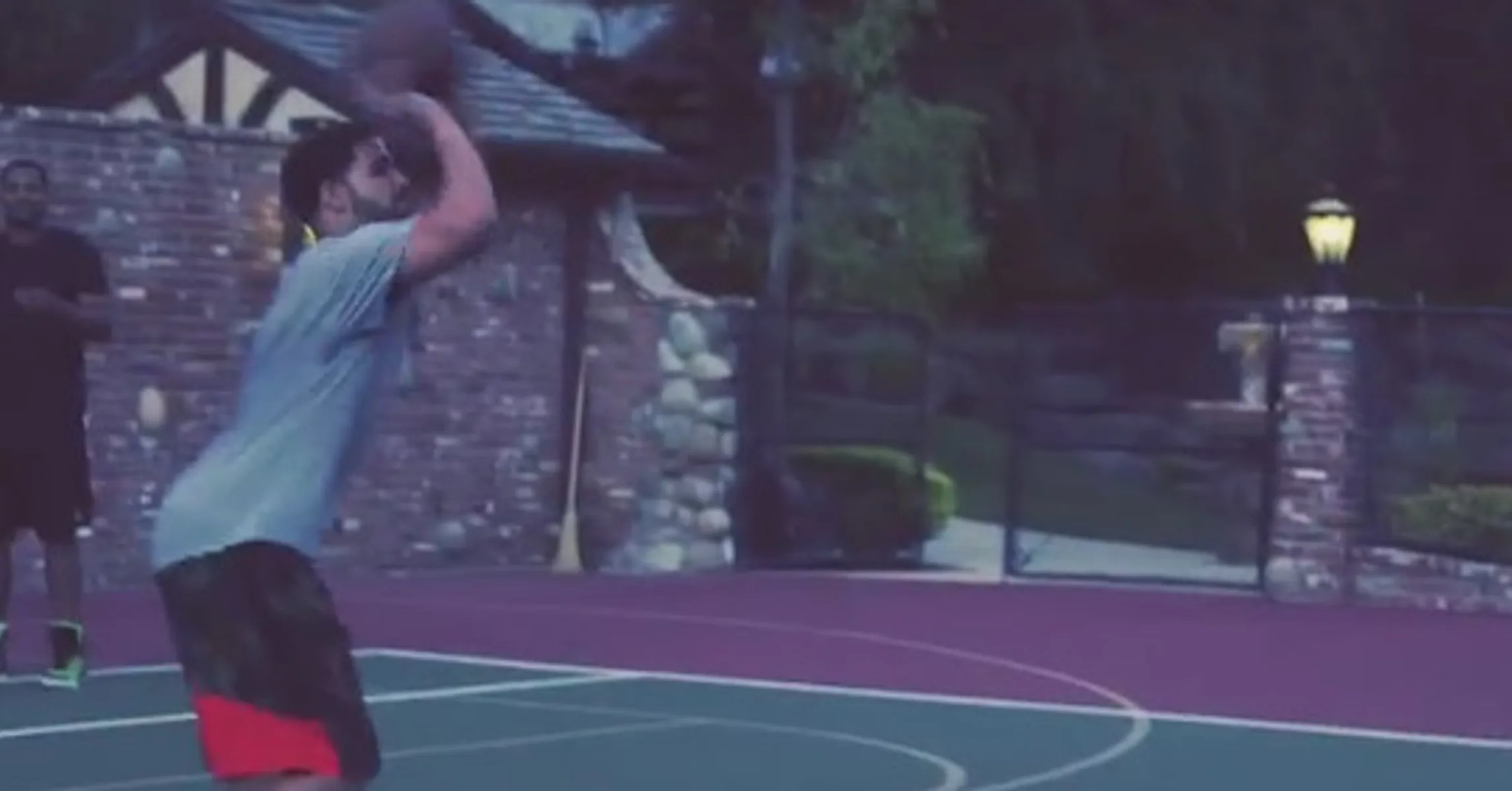 Drake Hits A 3-Pointer, Makes Up For Kentucky Airball