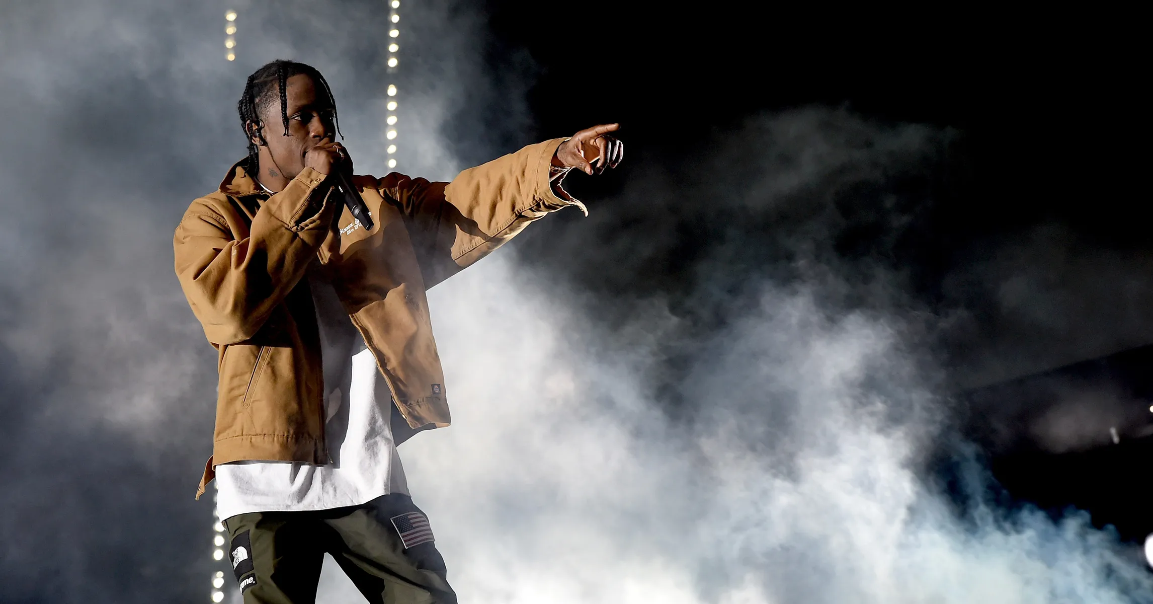 Travis Scott Gifted An XO Chain For His Birthday