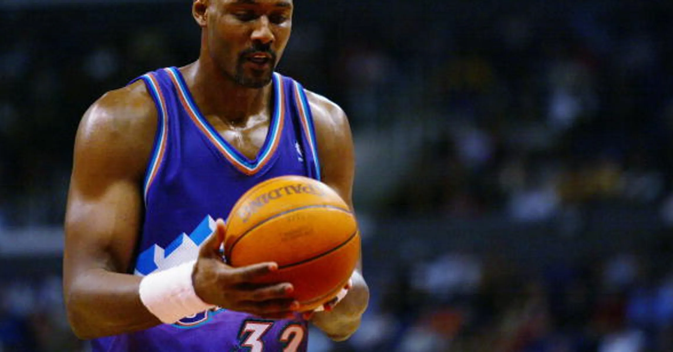 Utah Jazz To Wear Classic '90s Throwback Uniforms Next Season