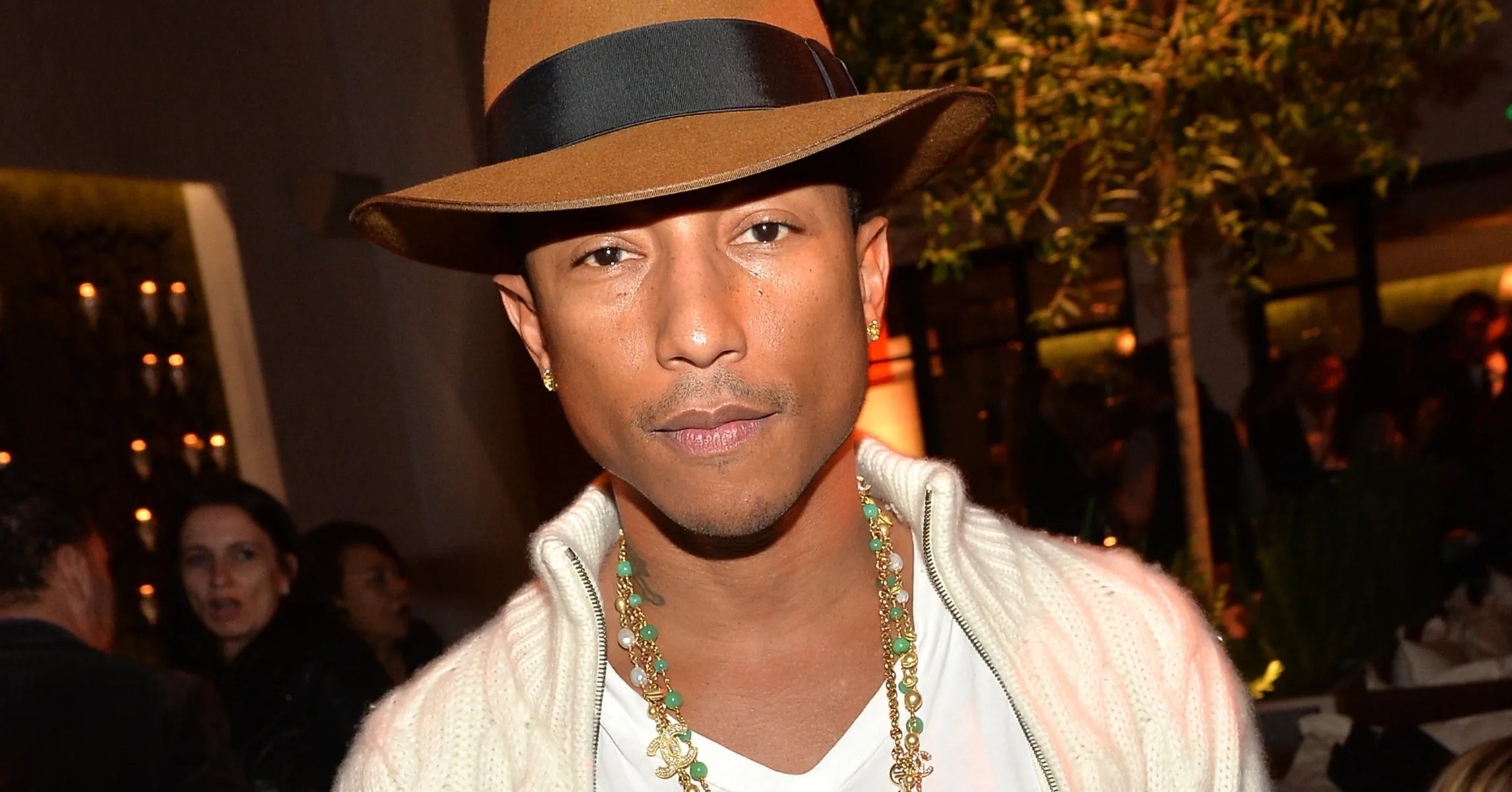 Pharrell Wears Native American Headdress For Elle UK, Sparks "#NotHappy ...