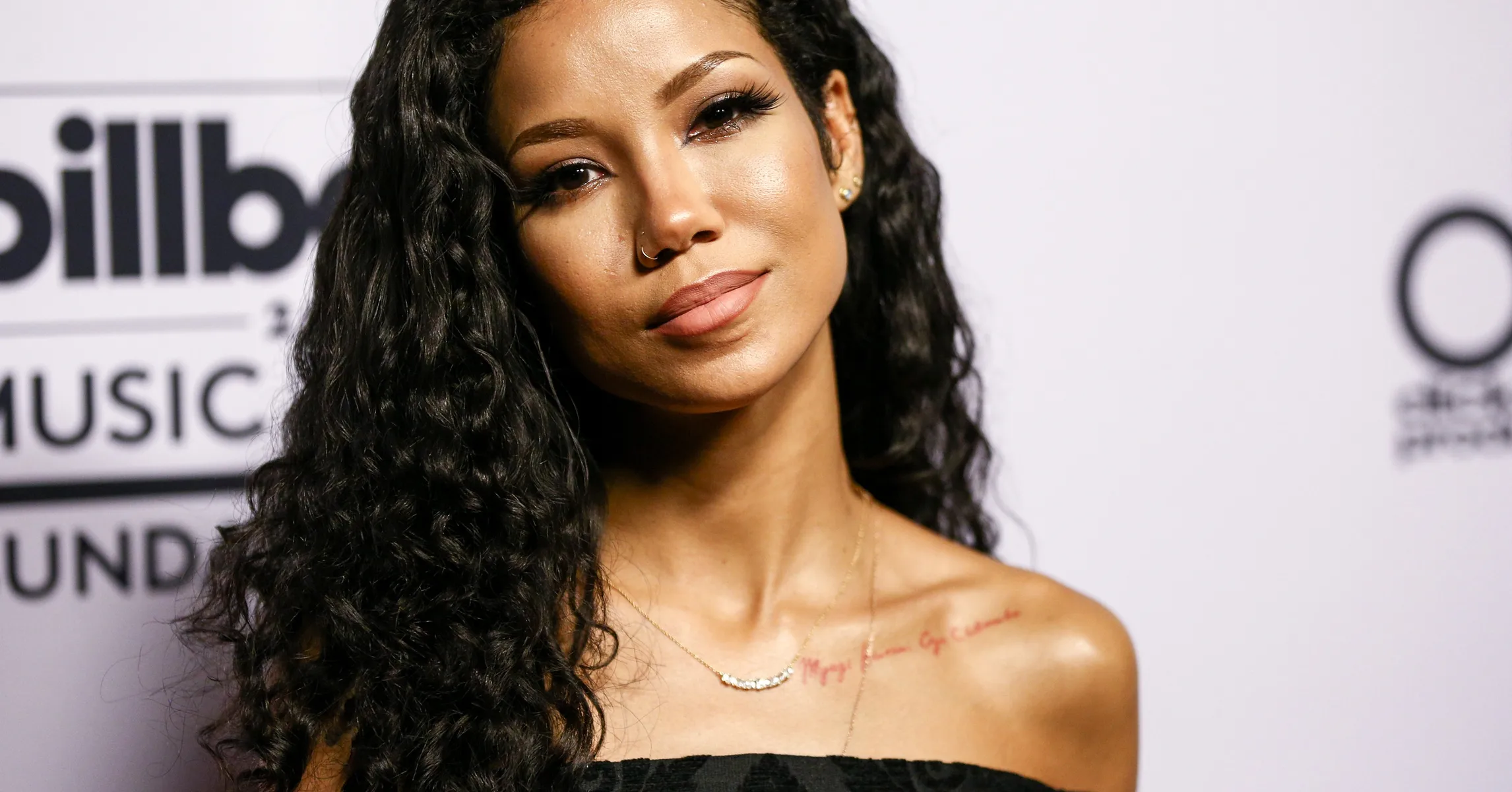Jhene Aiko Announces “The Magic Hour” Tour