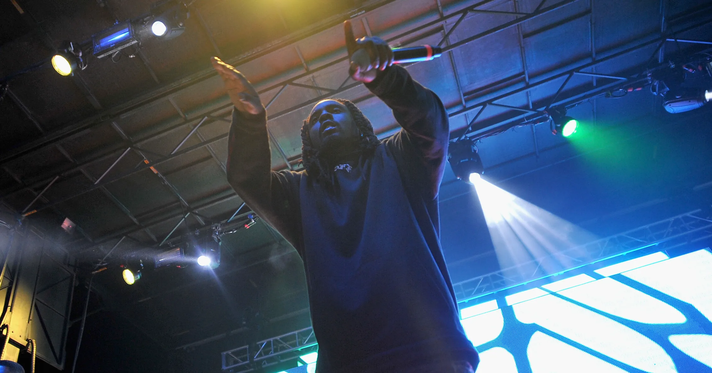 Wale Brings His Daughter On Stage During Recent Concert