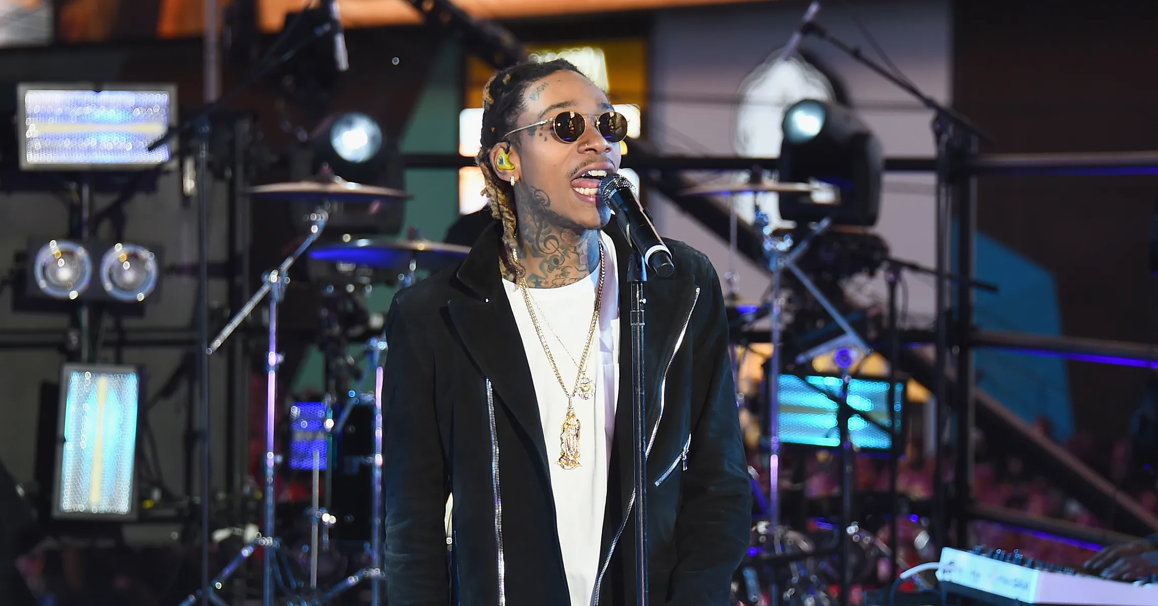 Wiz Khalifa Confirms "Laugh Now, Fly Later" Tracklist & Cover Art