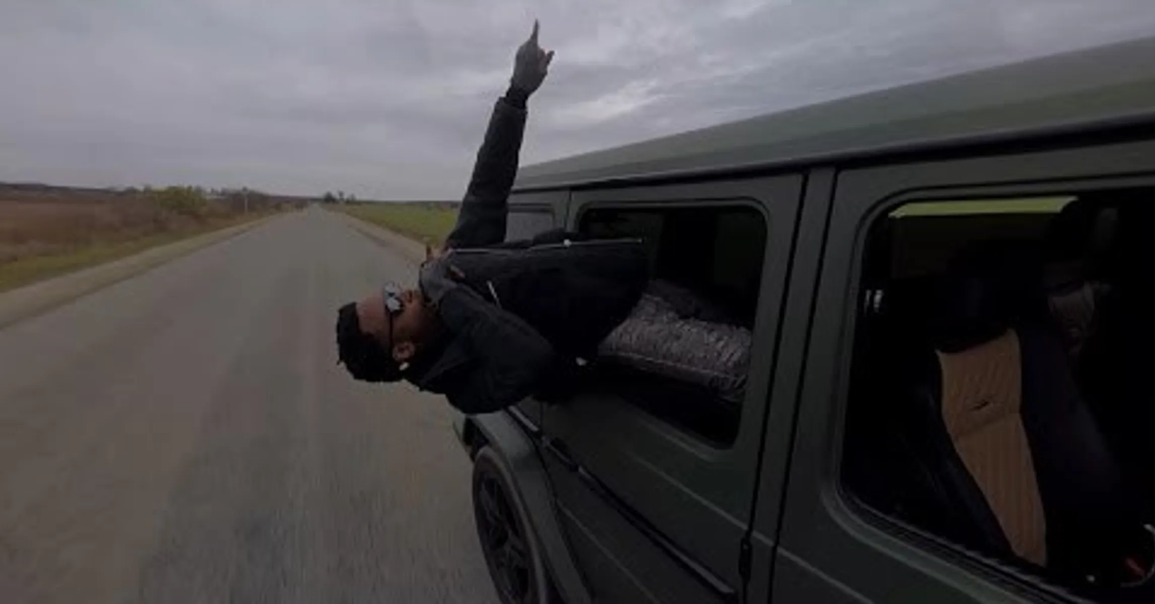 Jazz Cartier "Red Alert / 100 Roses" Video