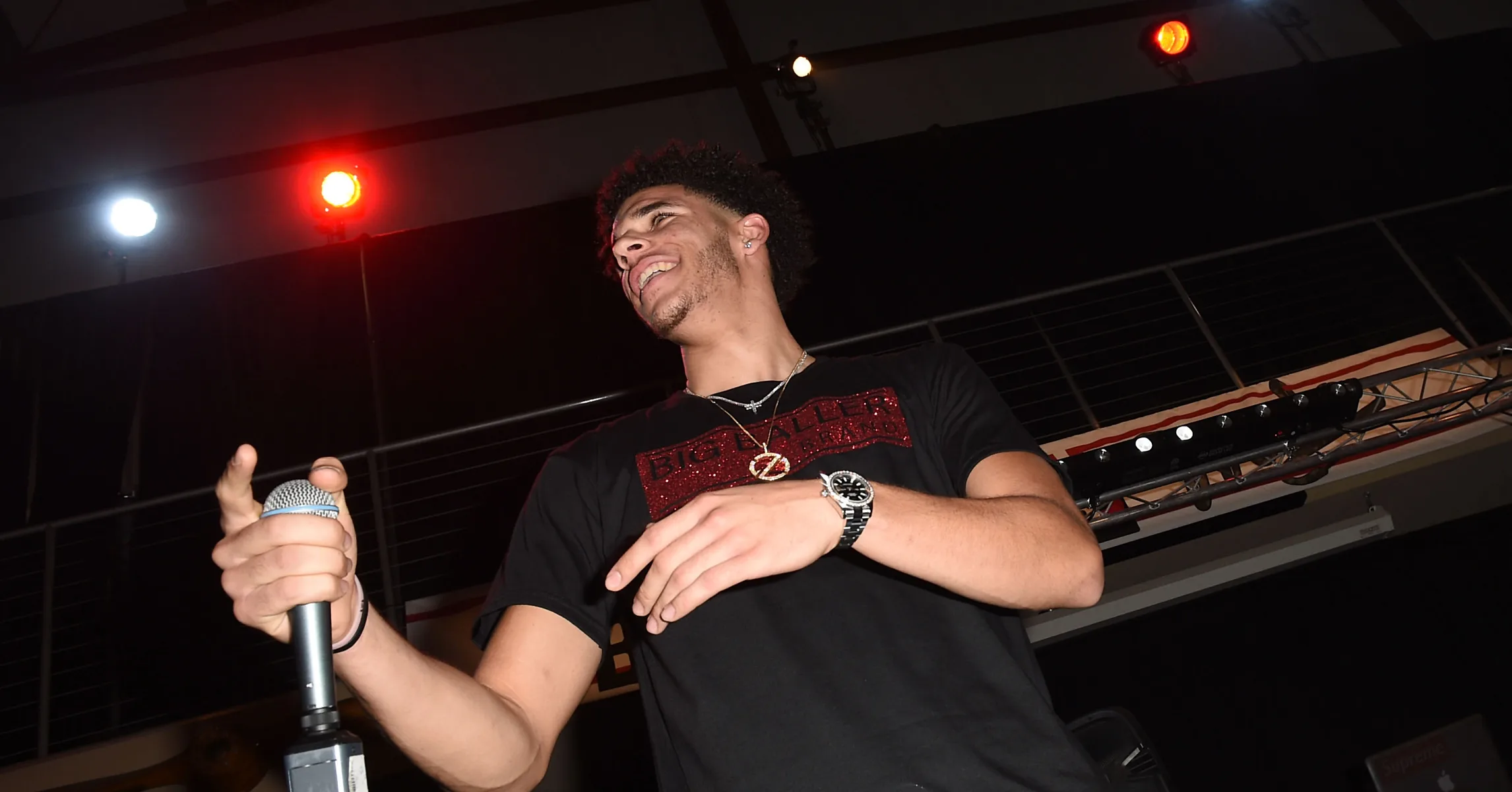 Lonzo Ball Talks Upcoming Hip-Hop Record, LaVar's Favorite Rappers & More
