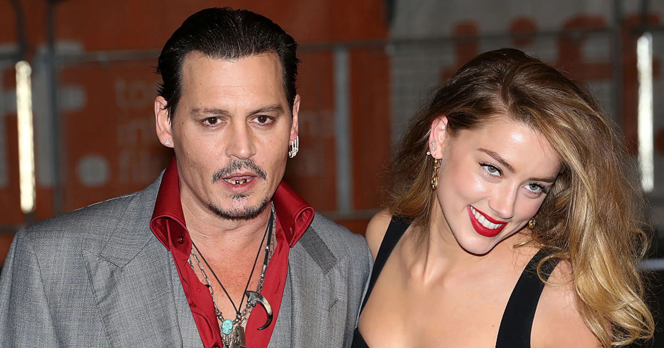 "SNL" Mocks Johnny Depp & Amber Heard Bed Poop Testimony In Hilarious Skit