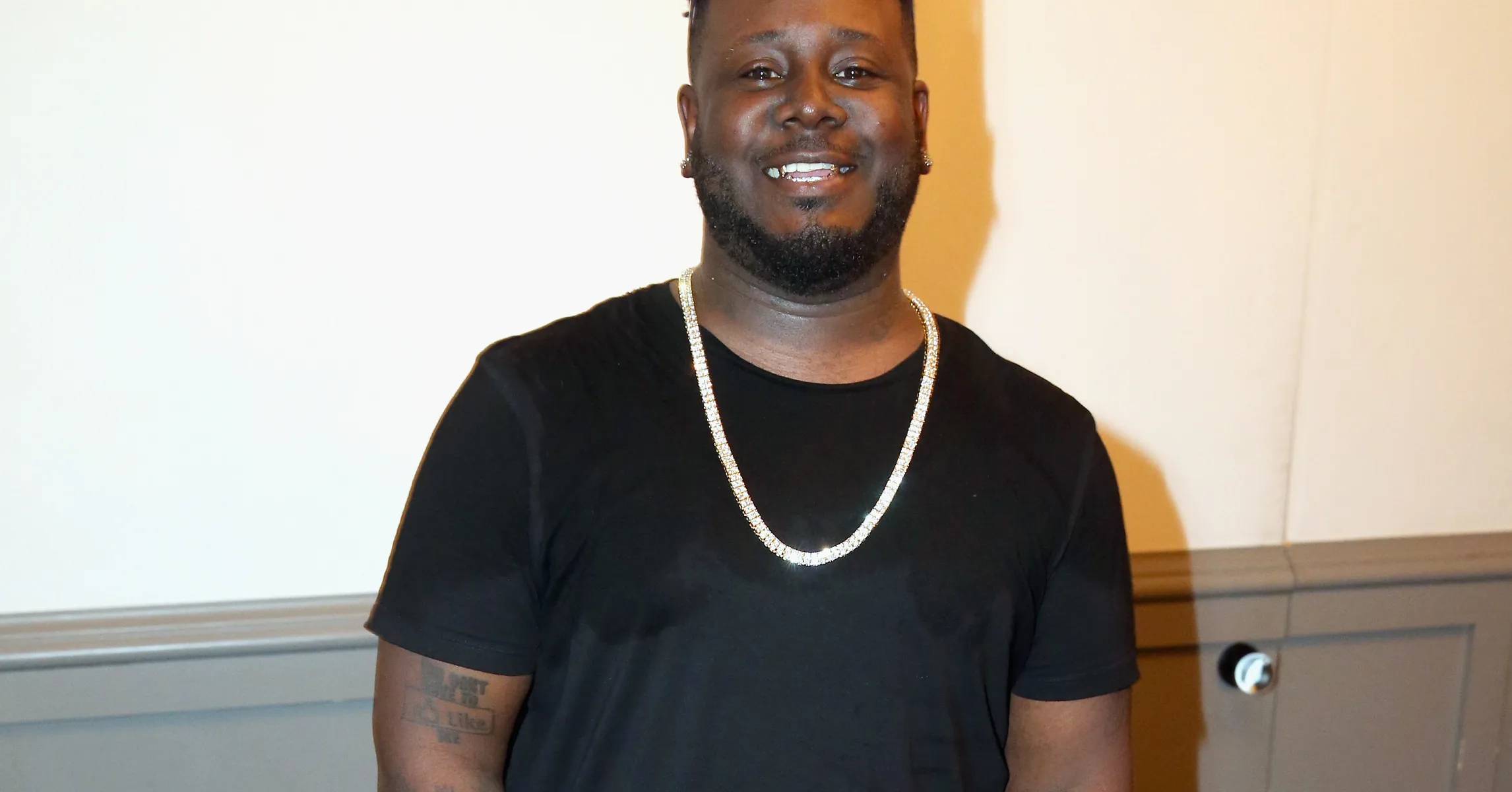 T-Pain Reveals Car In "Bugatti" Video Was Actually His, Is Open To ...