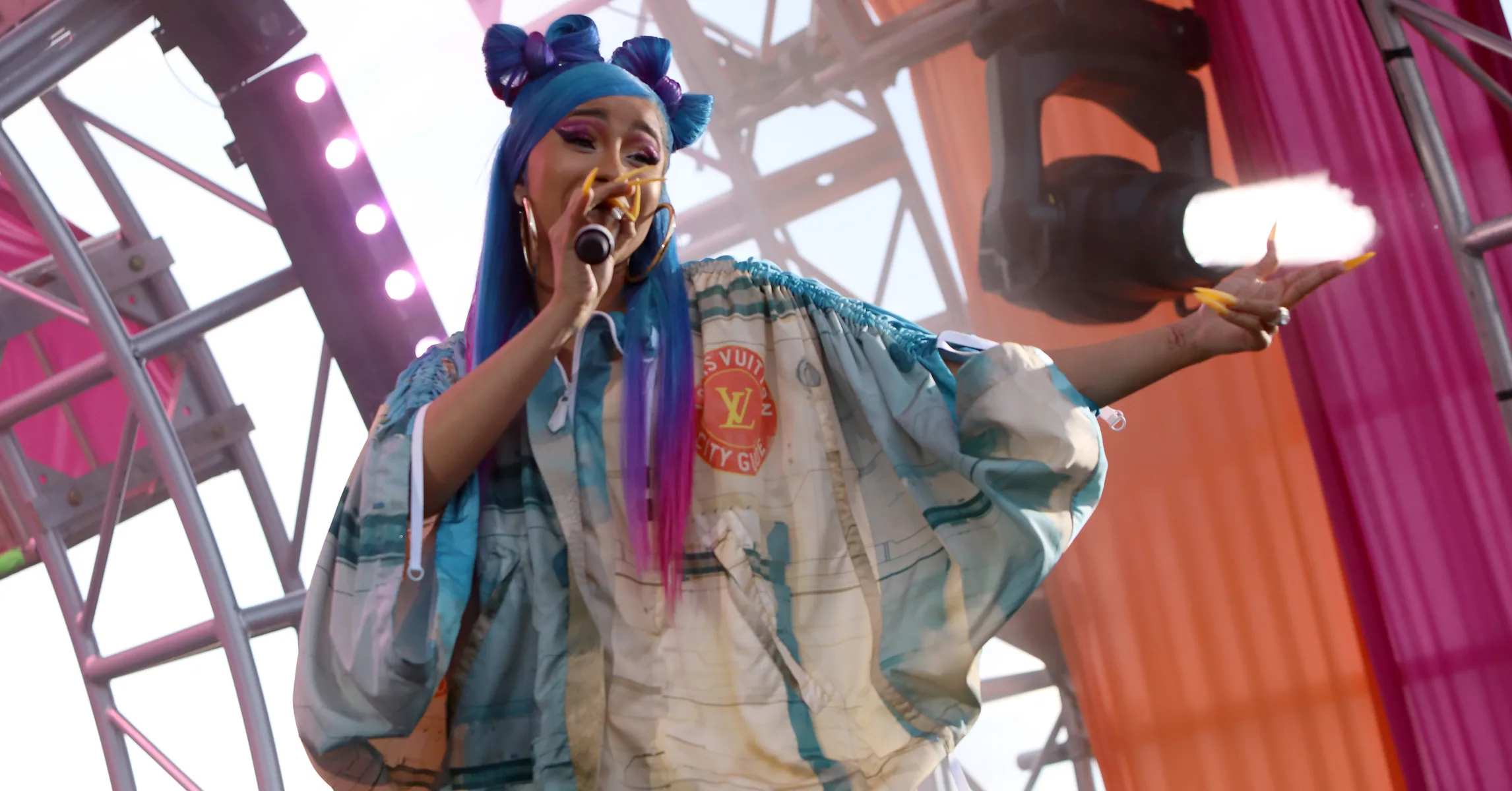 Cardi B & Jennifer Lopez' Strip Club Film "Hustlers" Gets Official ...