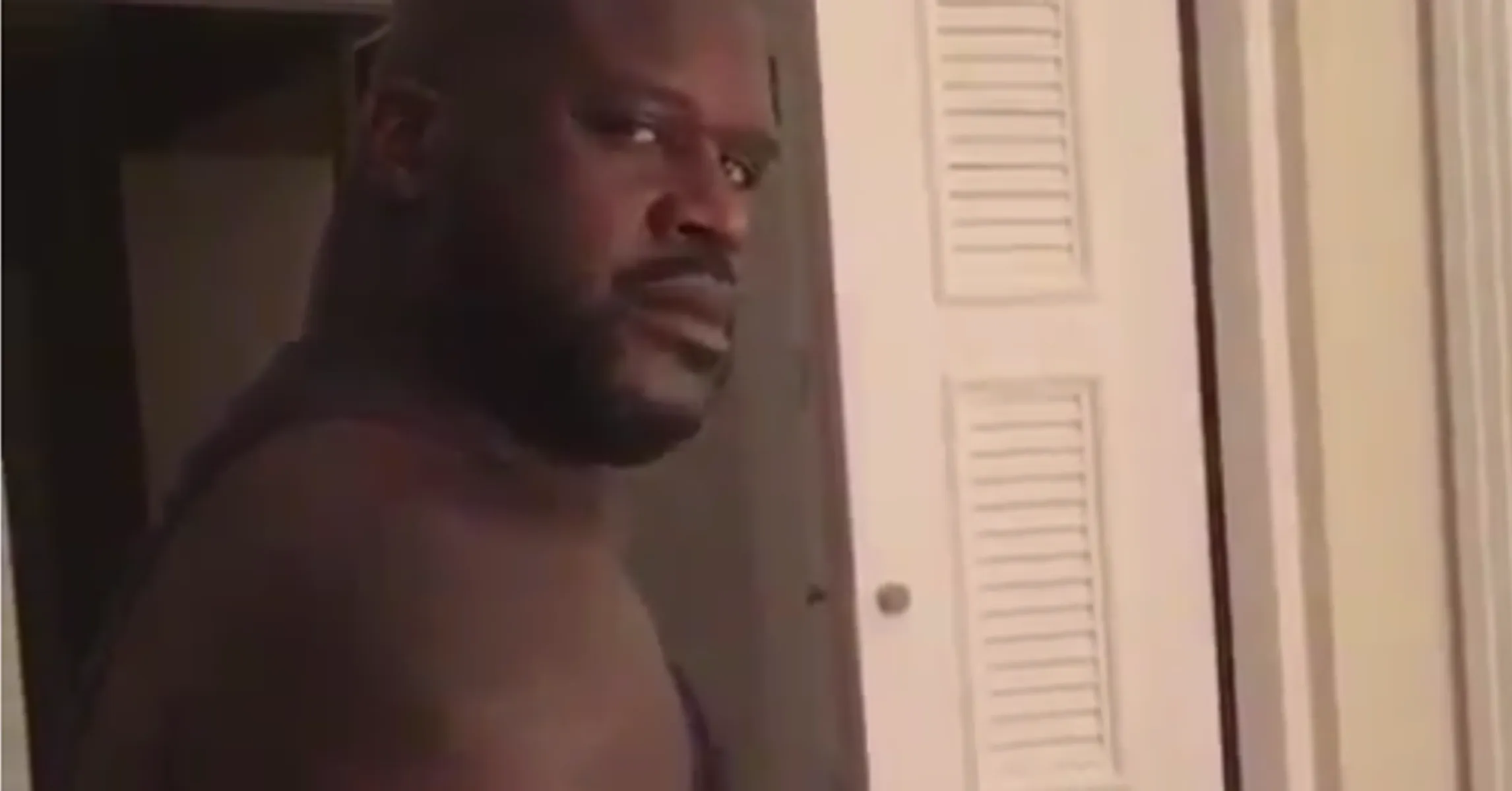 Watch Shaq Replicate Teyana Taylor's "Fade" Dance Moves