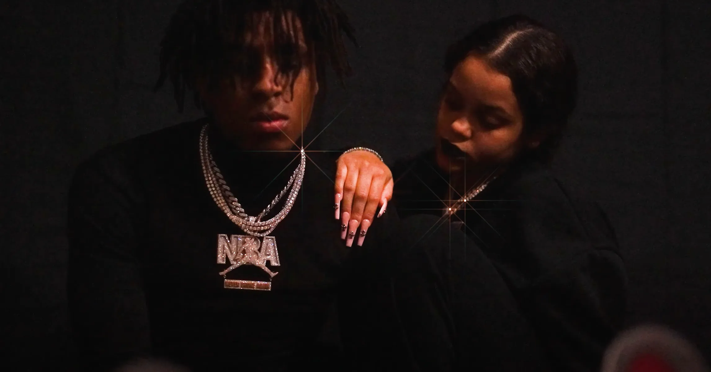 NBA YoungBoy & Girlfriend Jazlyn Mychelle Hold Each Other Down In ...