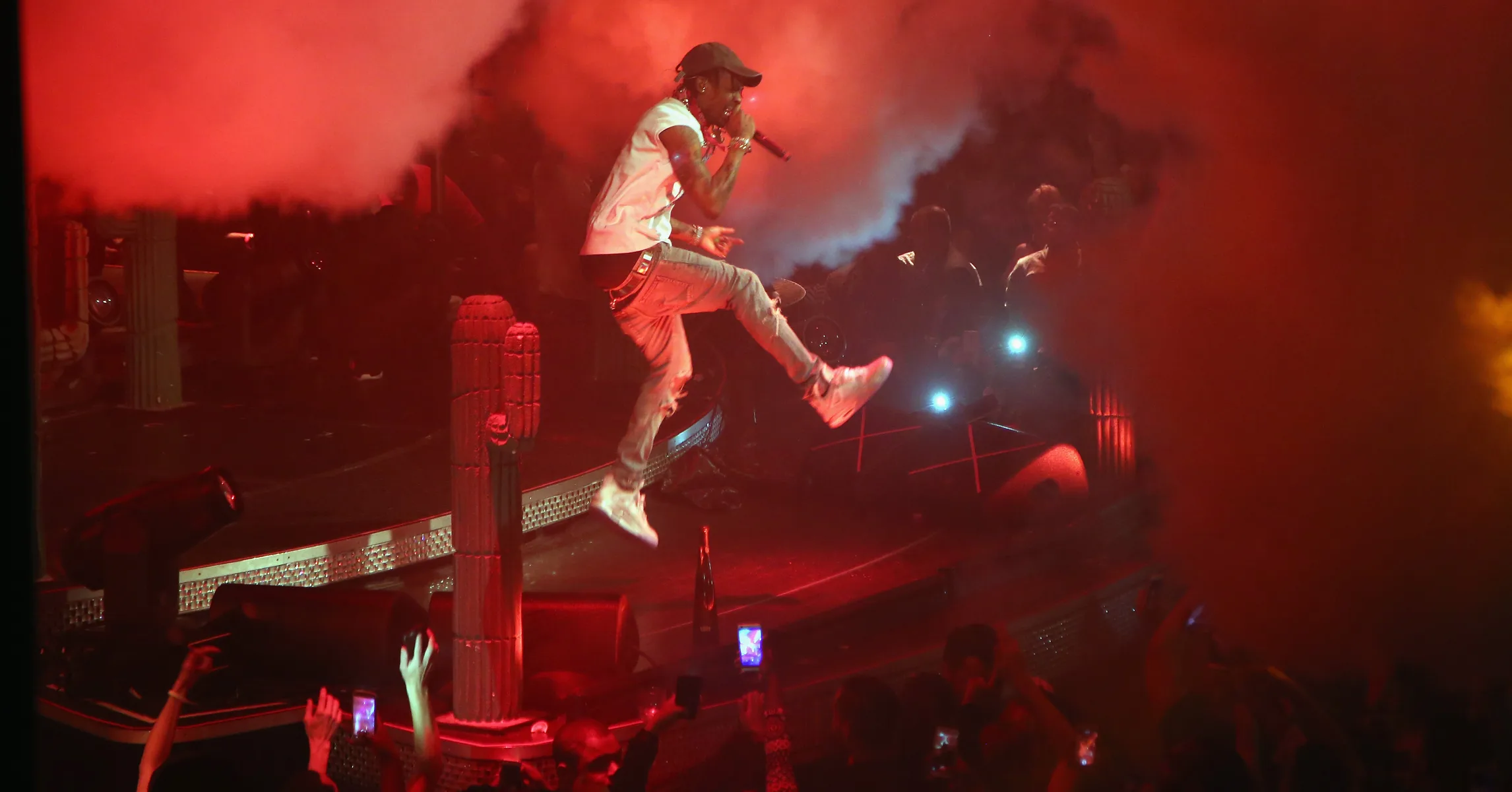10 Rappers Who Fell Off Stage