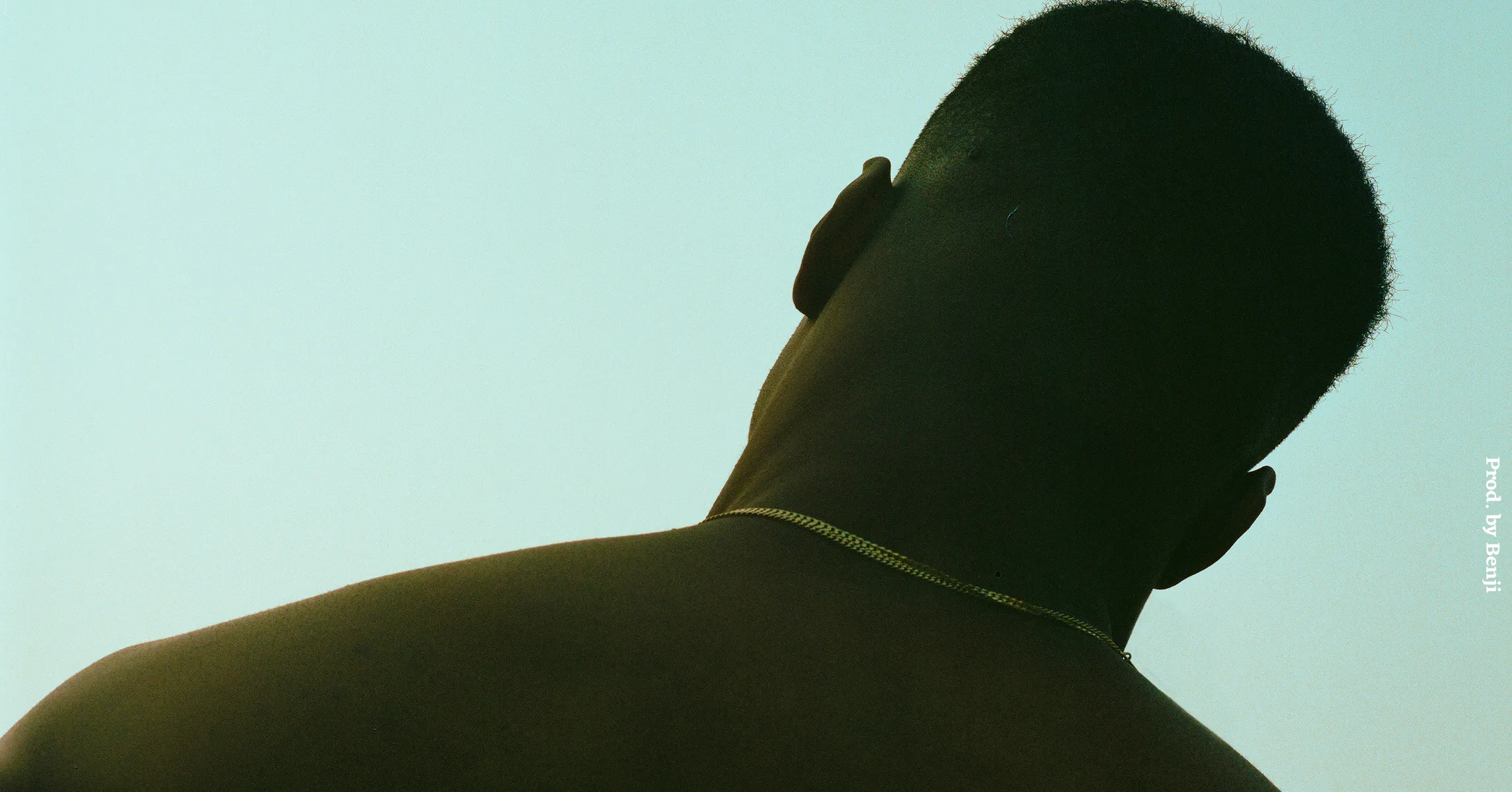 Elujay Previews New Album With "Blu" & New Clip