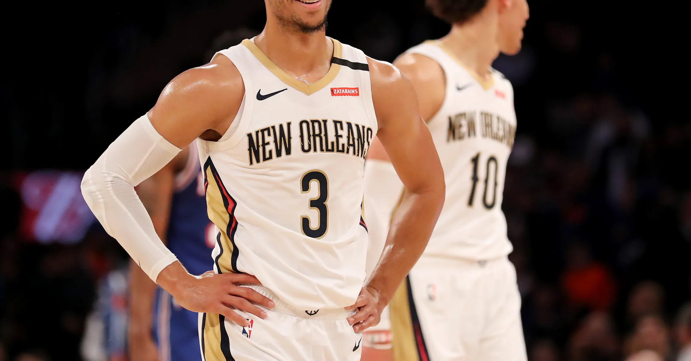 Josh Hart Hilariously Left Hanging By Zion, Leads To Yet Another Meme