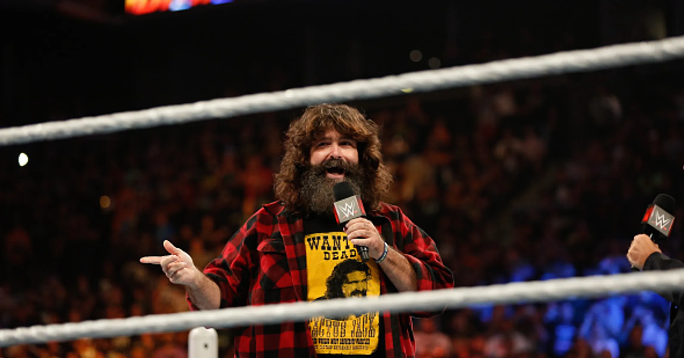 WWE Debuts Ugly "24/7" Championship Belt: Twitter Reacts