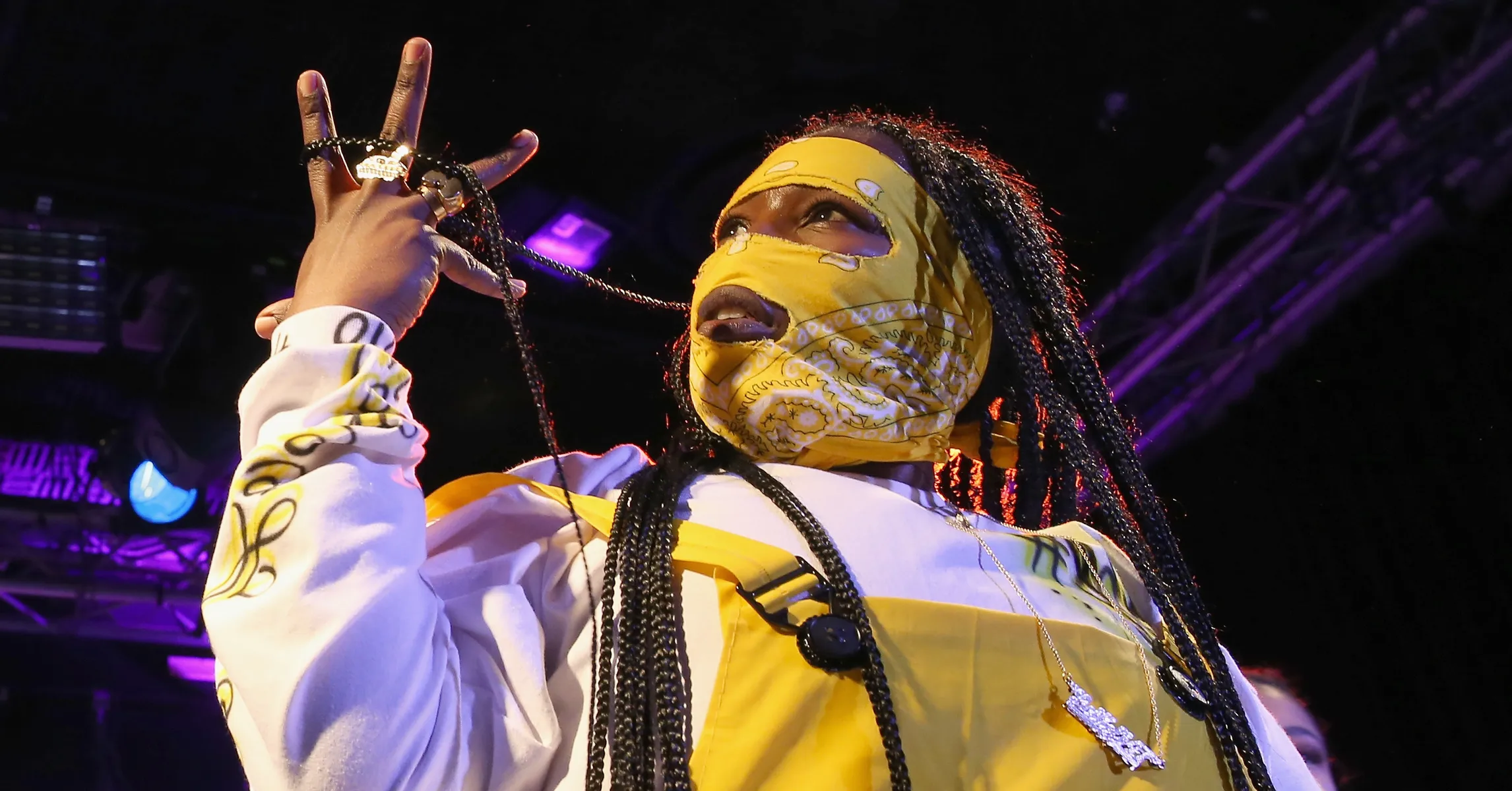 Leikeli Announces "Acrylic" Tour