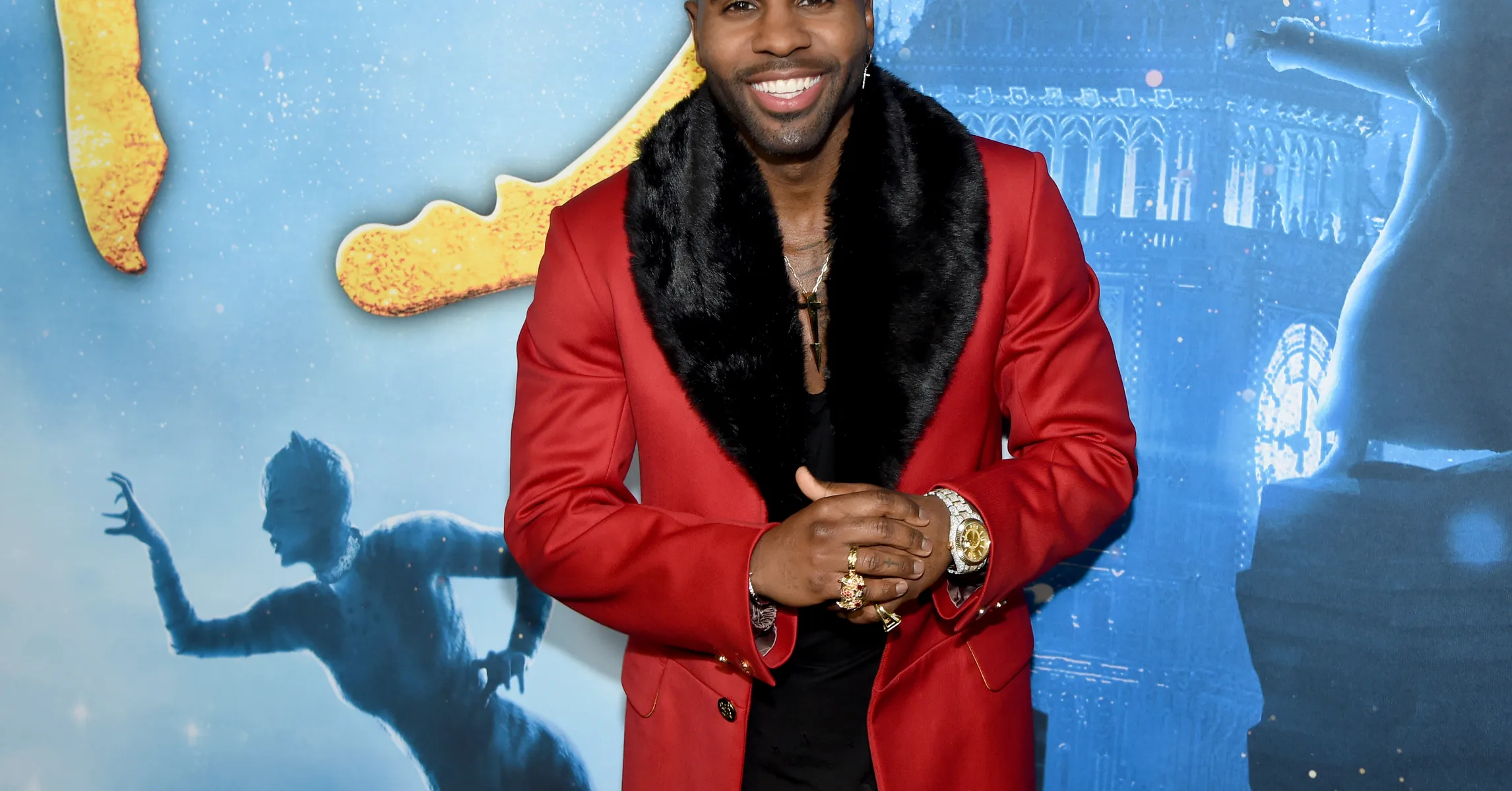 Jason Derulo Scarfs Down 22 Burgers To Celebrate 22 Million TikTok ...